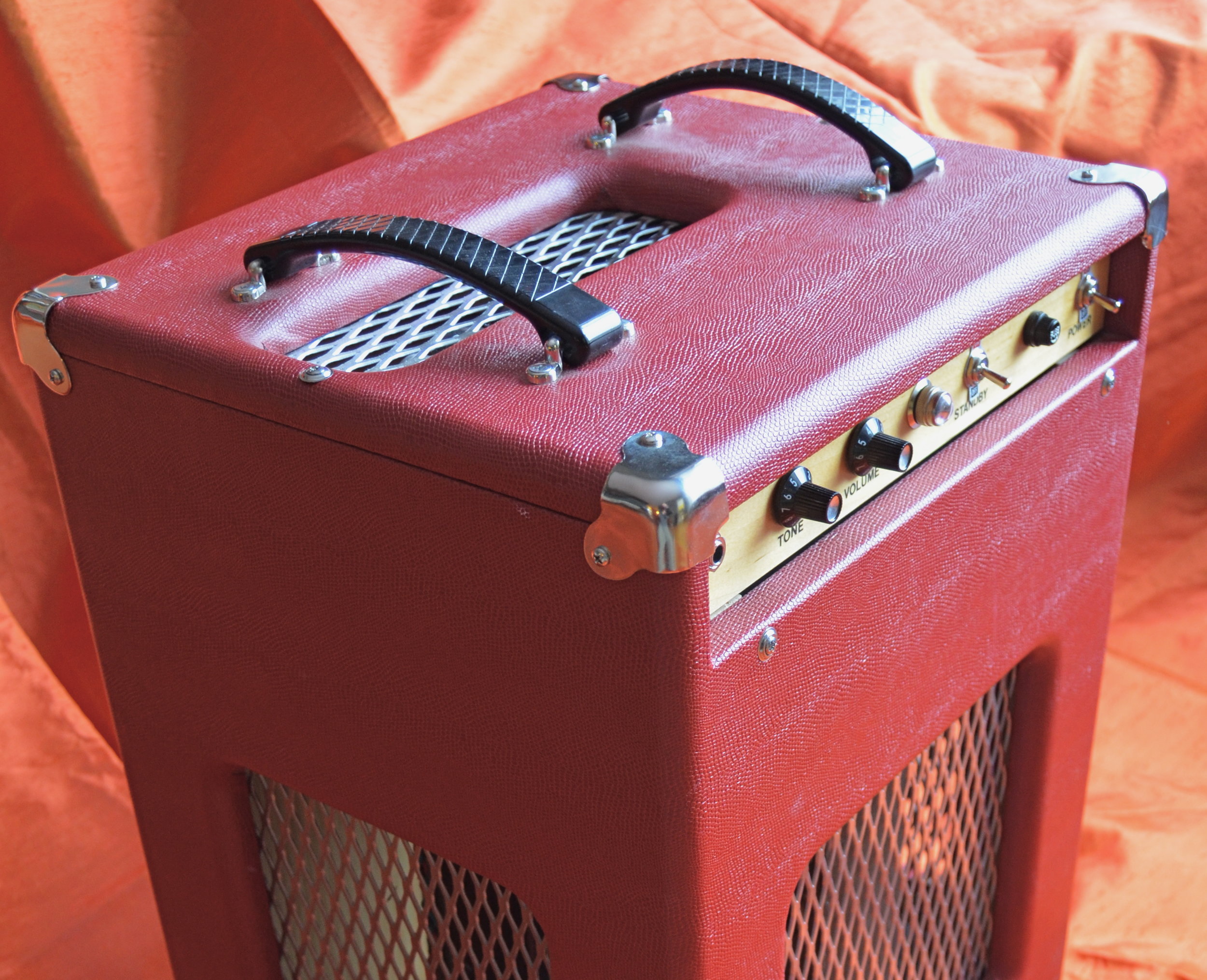 Gallery — Sankey Guitars