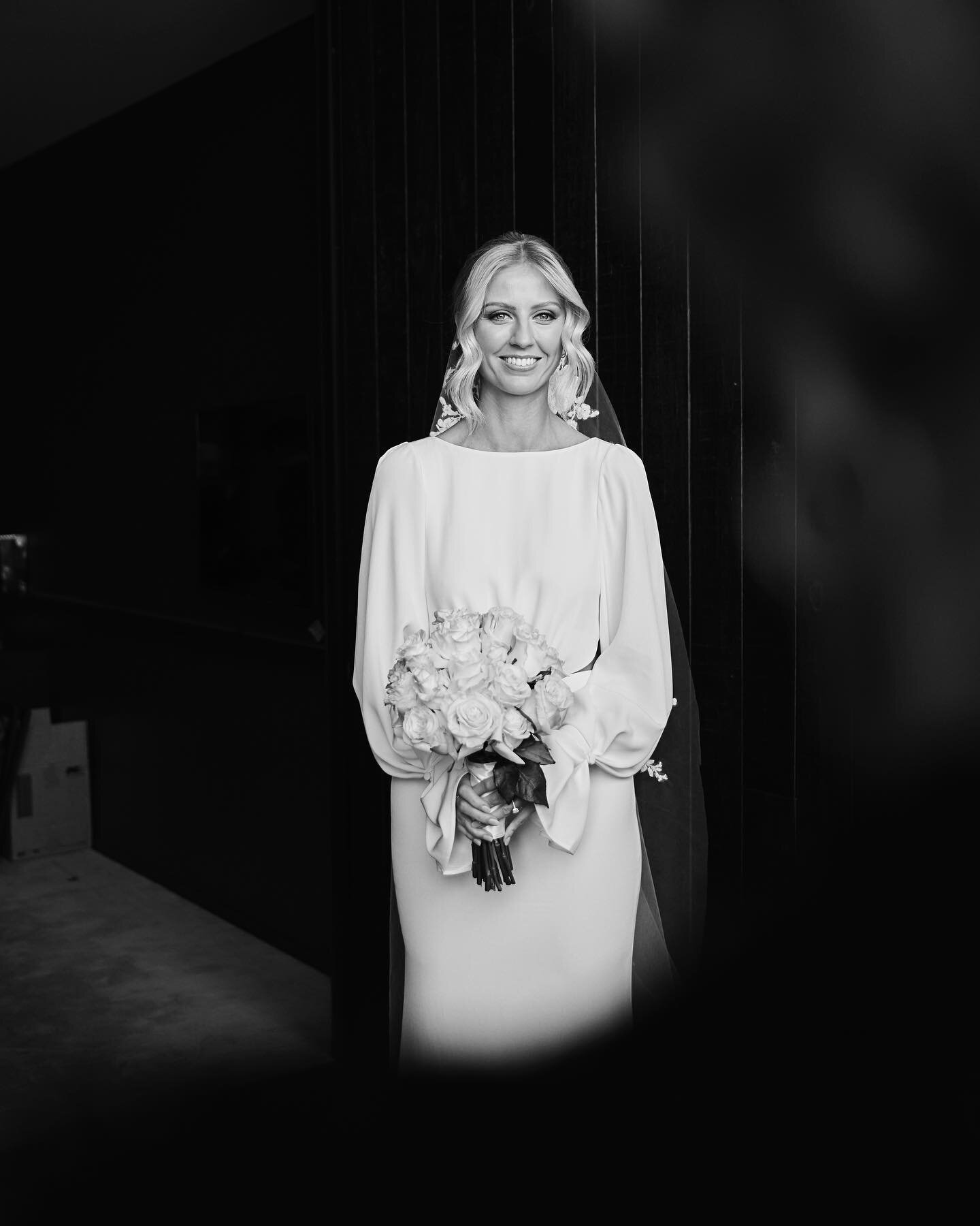 Black and white moments with the stunning Amber 🖤