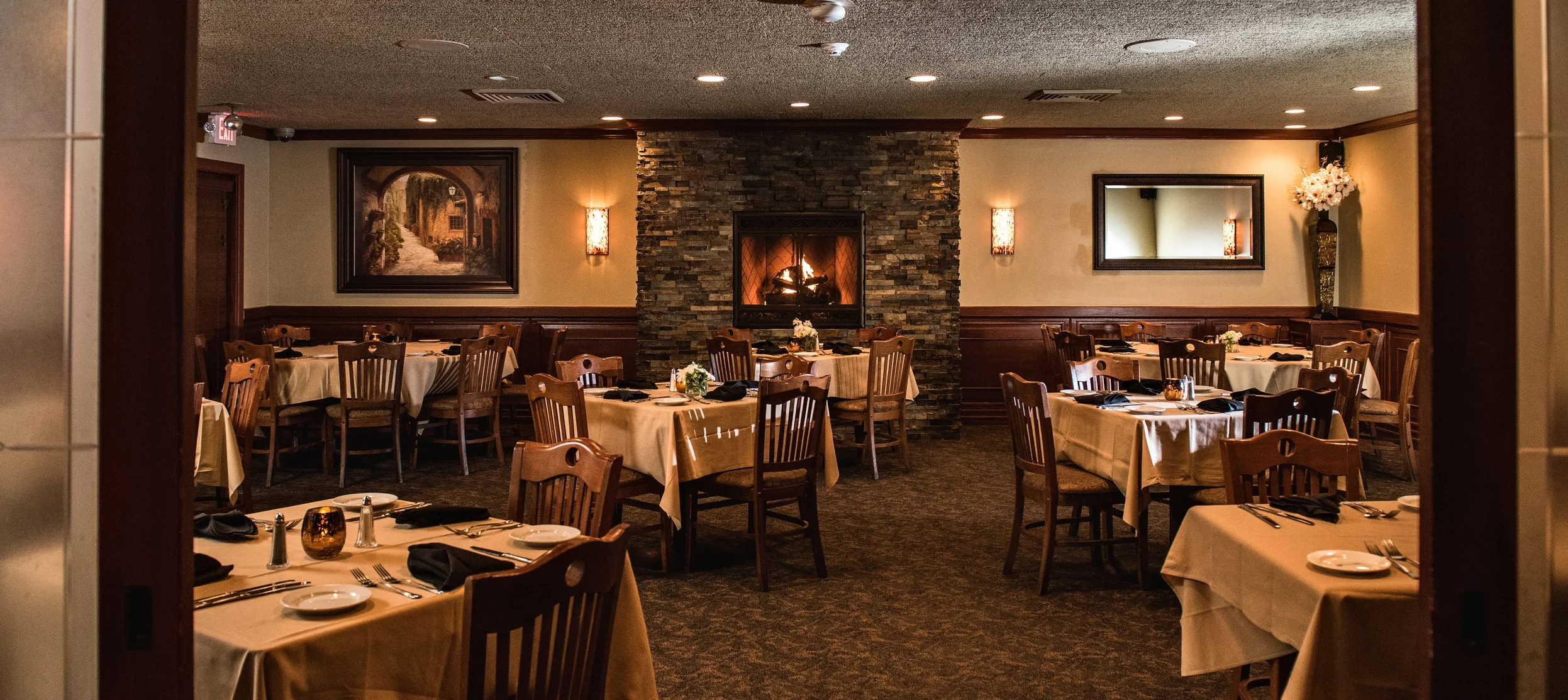 Our Dress Code — Giumarello's Restaurant & G Bar - A South Jersey Favorite