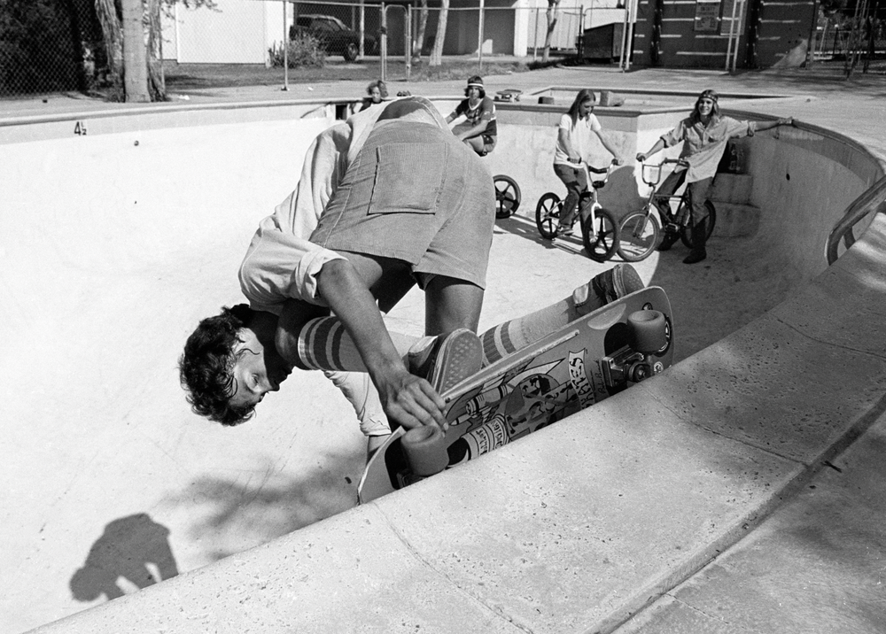 THE BIRTH OF THE BMX FREESTYLE MOVEMENT THE BIRTH OF THE BMX FREESTYLE ...