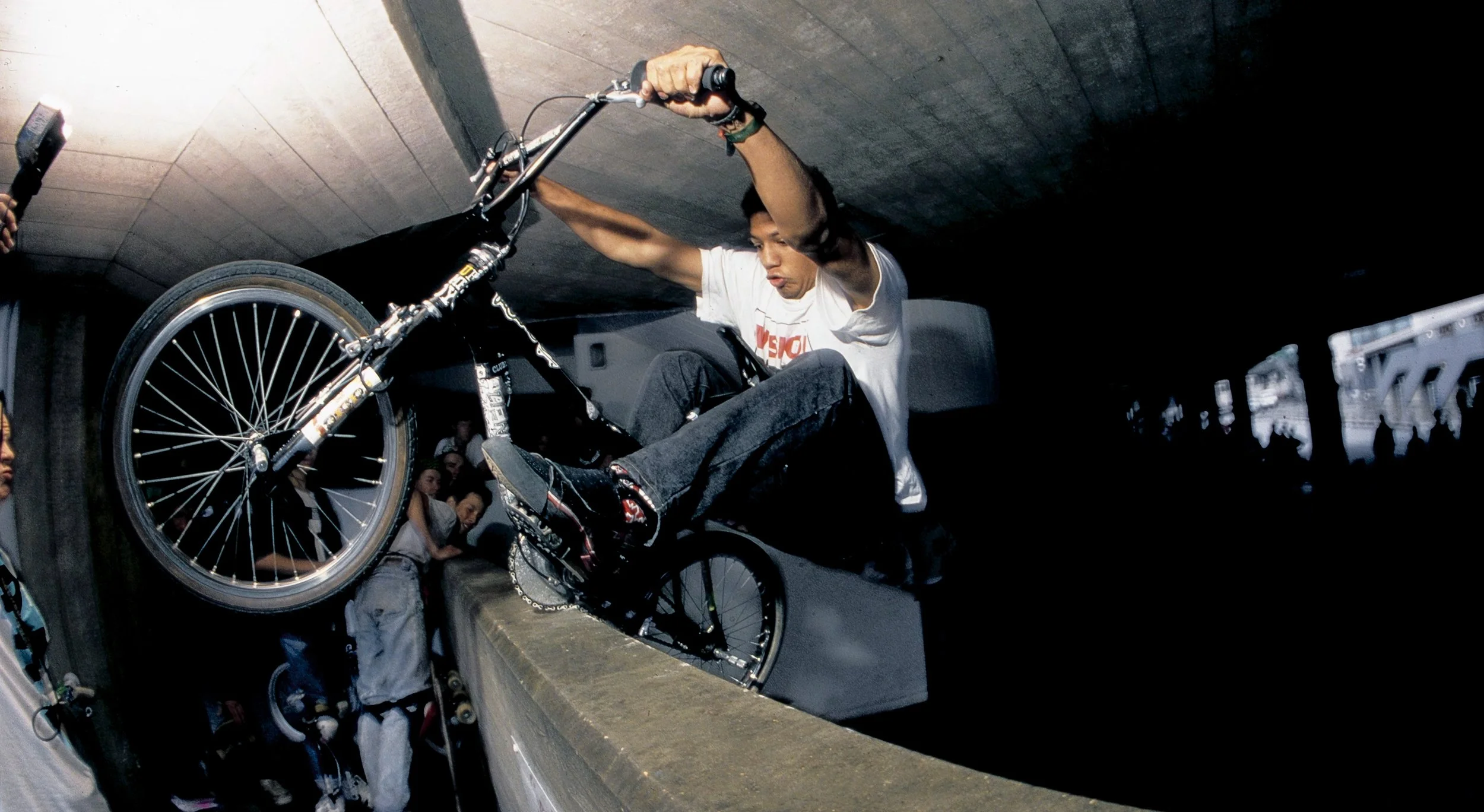 THE BIRTH OF THE BMX FREESTYLE MOVEMENT THE BIRTH OF THE BMX FREESTYLE ...