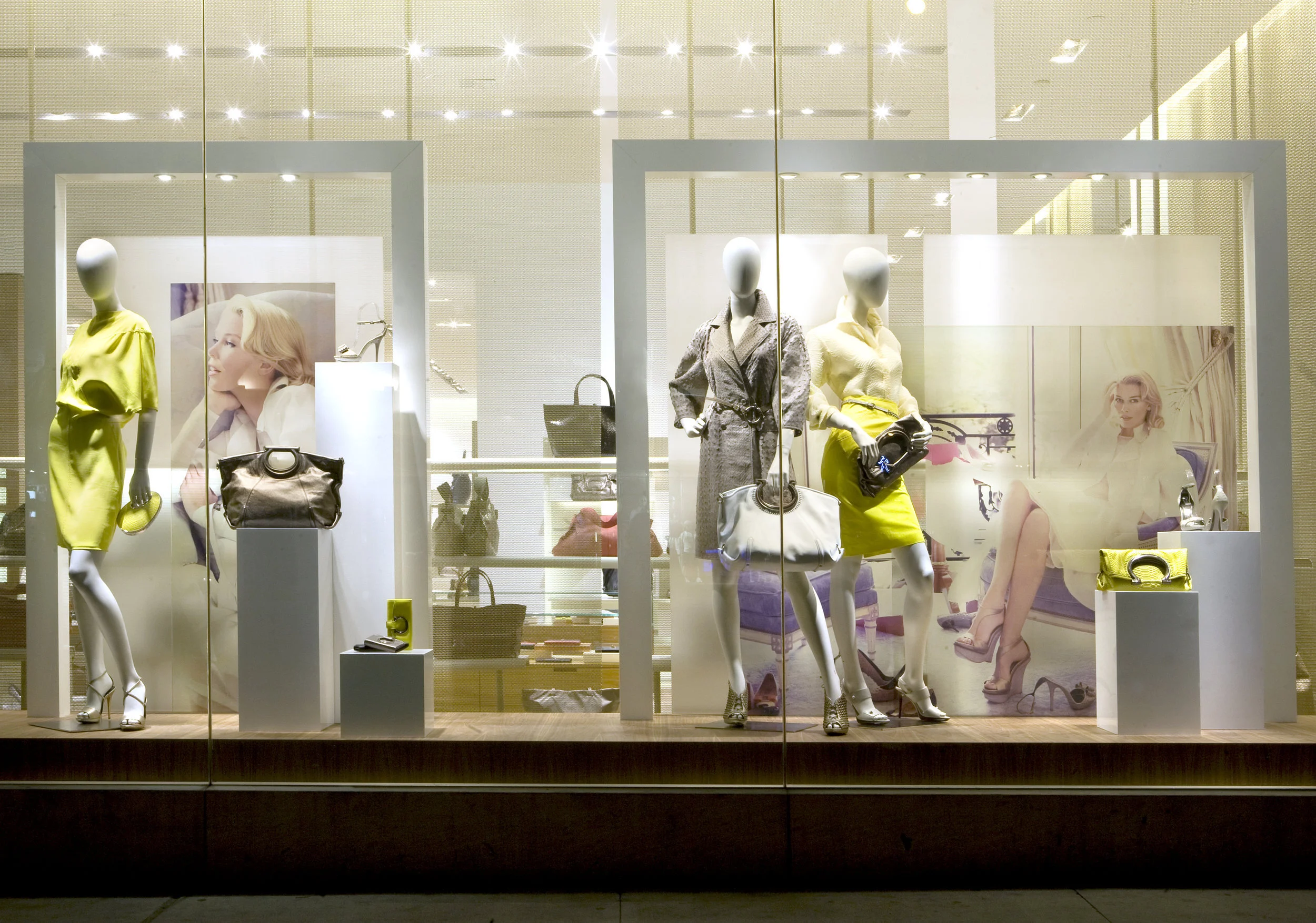 Window Displays — SPS Worldwide