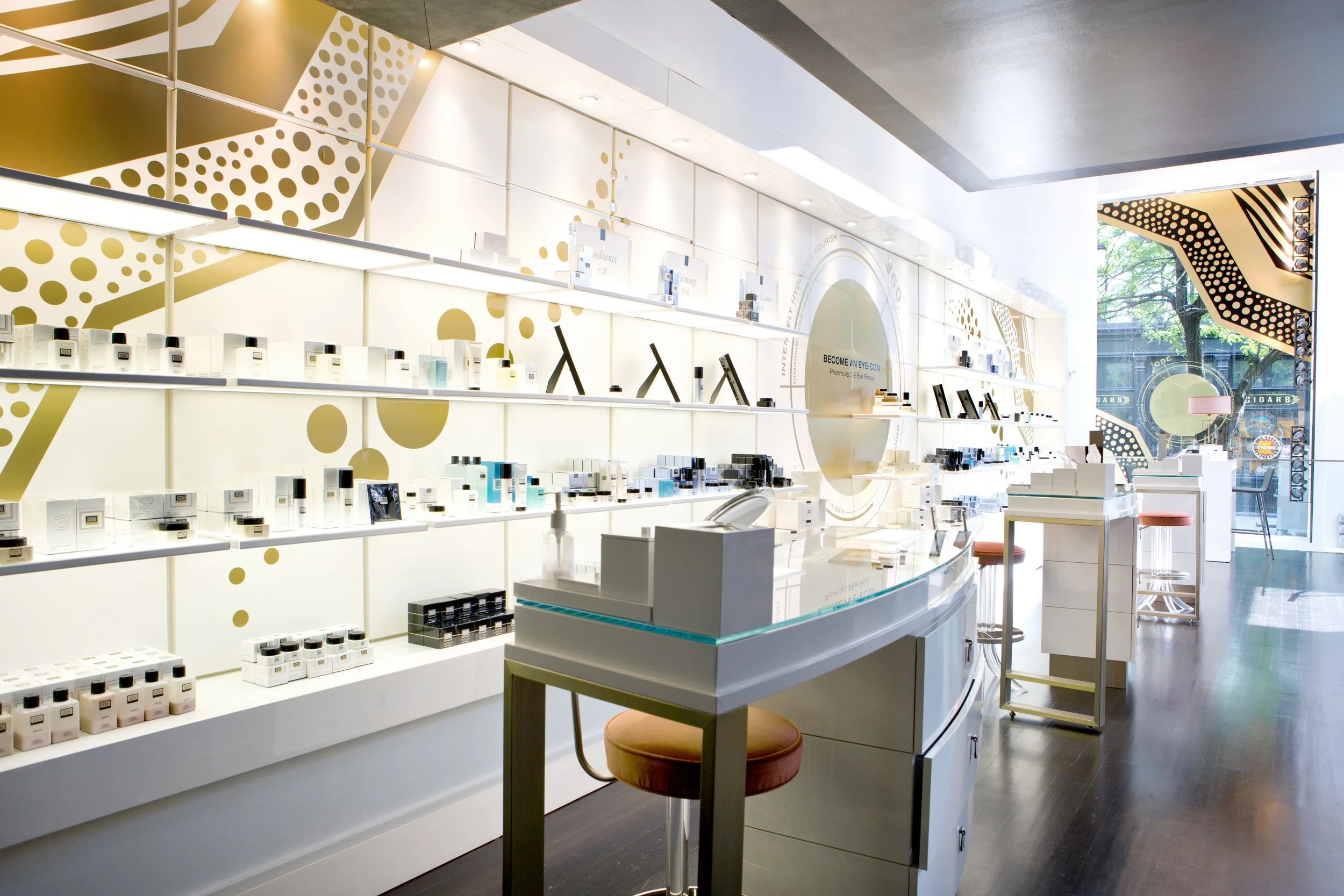 Large Format Print for Luxury Brands — SPS Worldwide