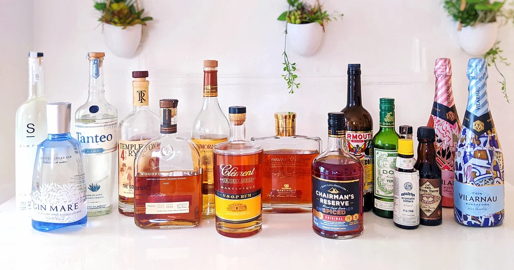 What You Need to Set Up A Complete Home Bar