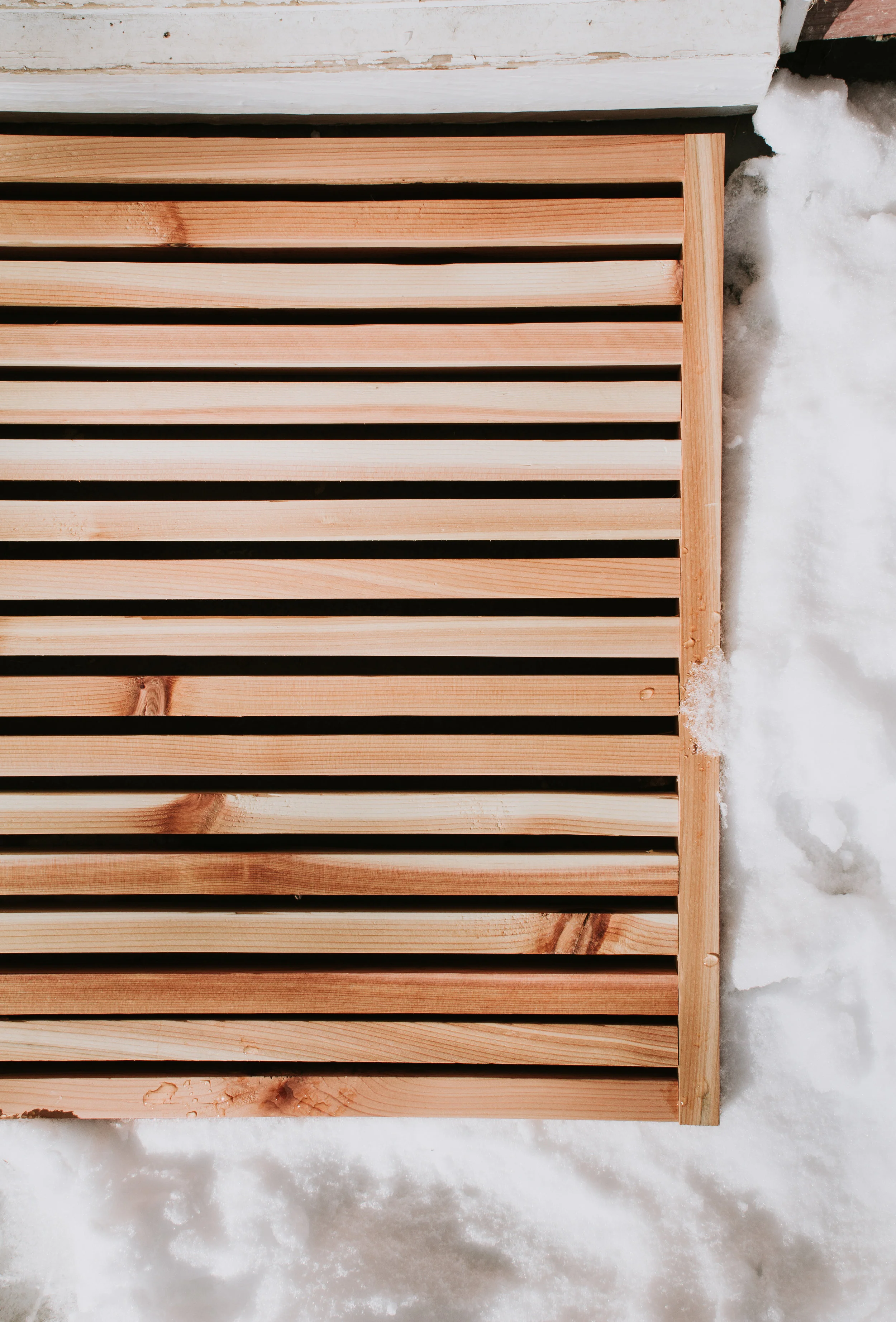 DIY WOOD SLAT DOORMAT - Nadine Stay