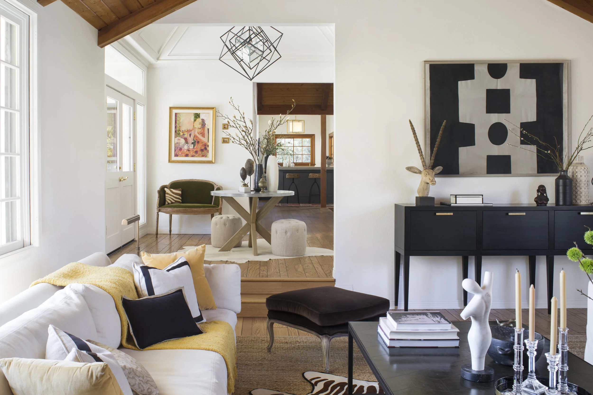 READER Q: HOW TO TRANSITION YOUR TRIM COLOR FROM ONE ROOM TO ANOTHER ...