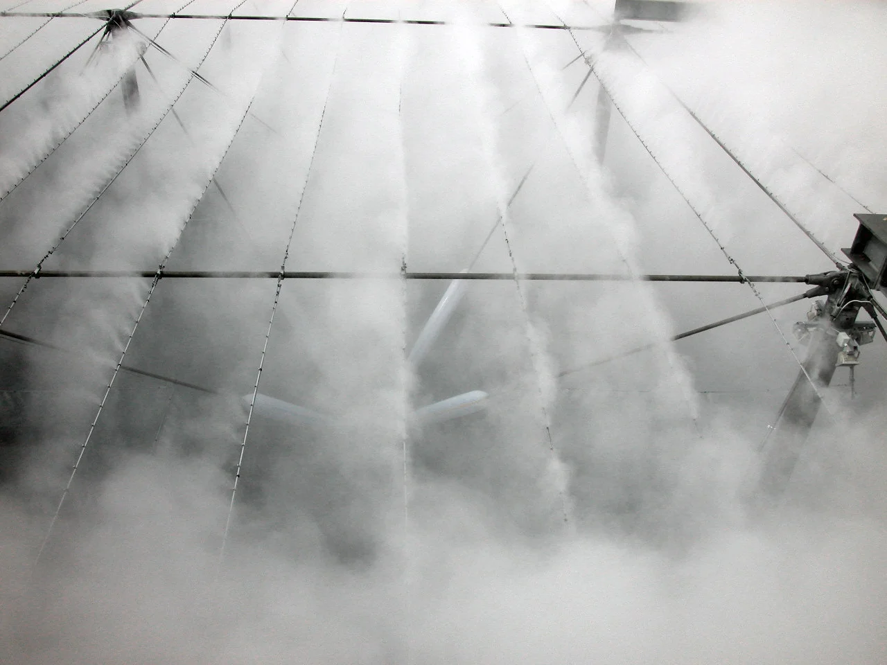 The Blur Building's Connectivity Metaphor by Diller Scofidio + Renfro ...