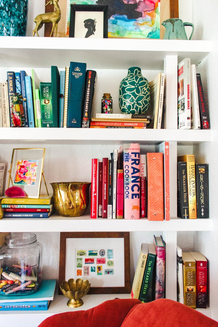 Eclectic Bookshelf Styling — Jes Rose Design