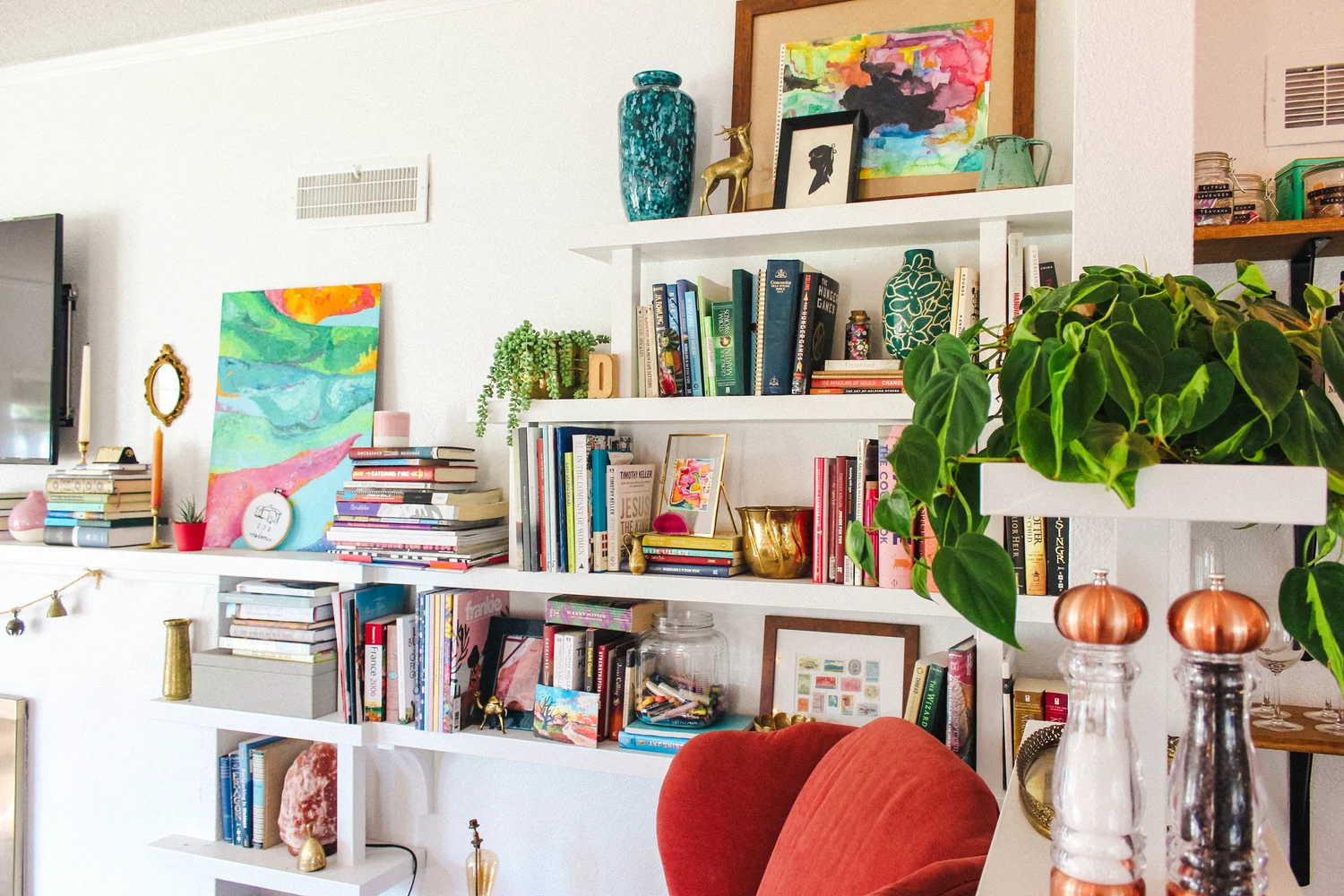 Eclectic Bookshelf Styling — Jes Rose Design