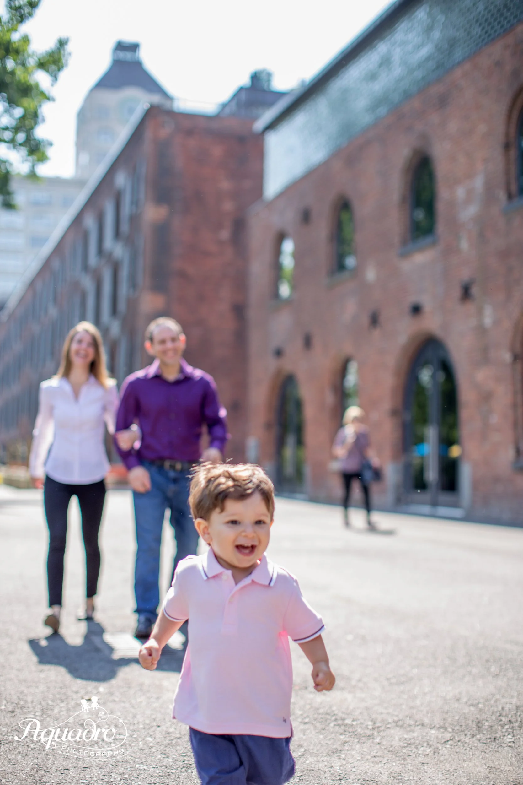 Brooklyn Bridge Park Spring Family Photography Sessions - Soaking Up ...