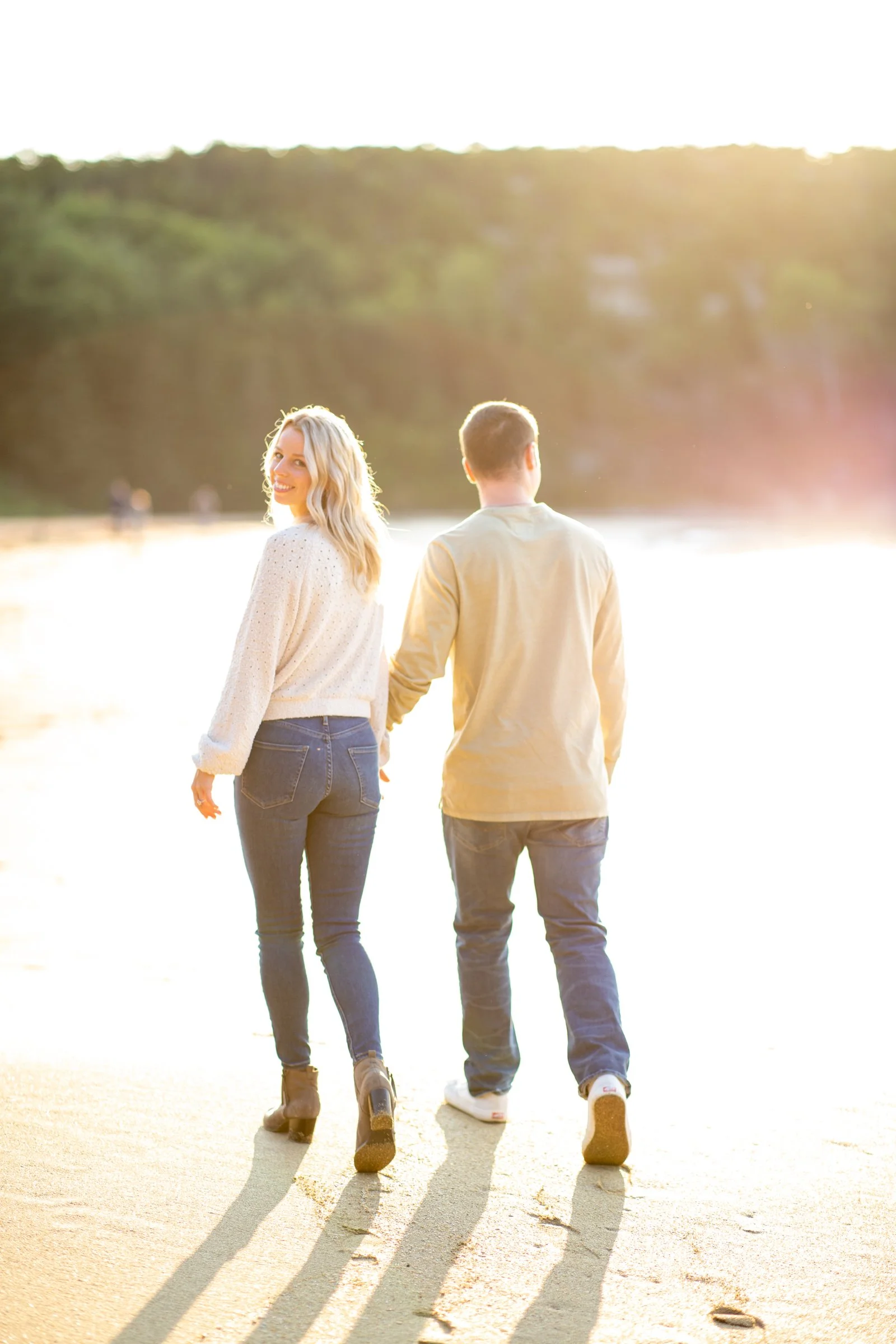 Kenzie & Austin - Sand Beach and Ocean Path Engagement Session in ...