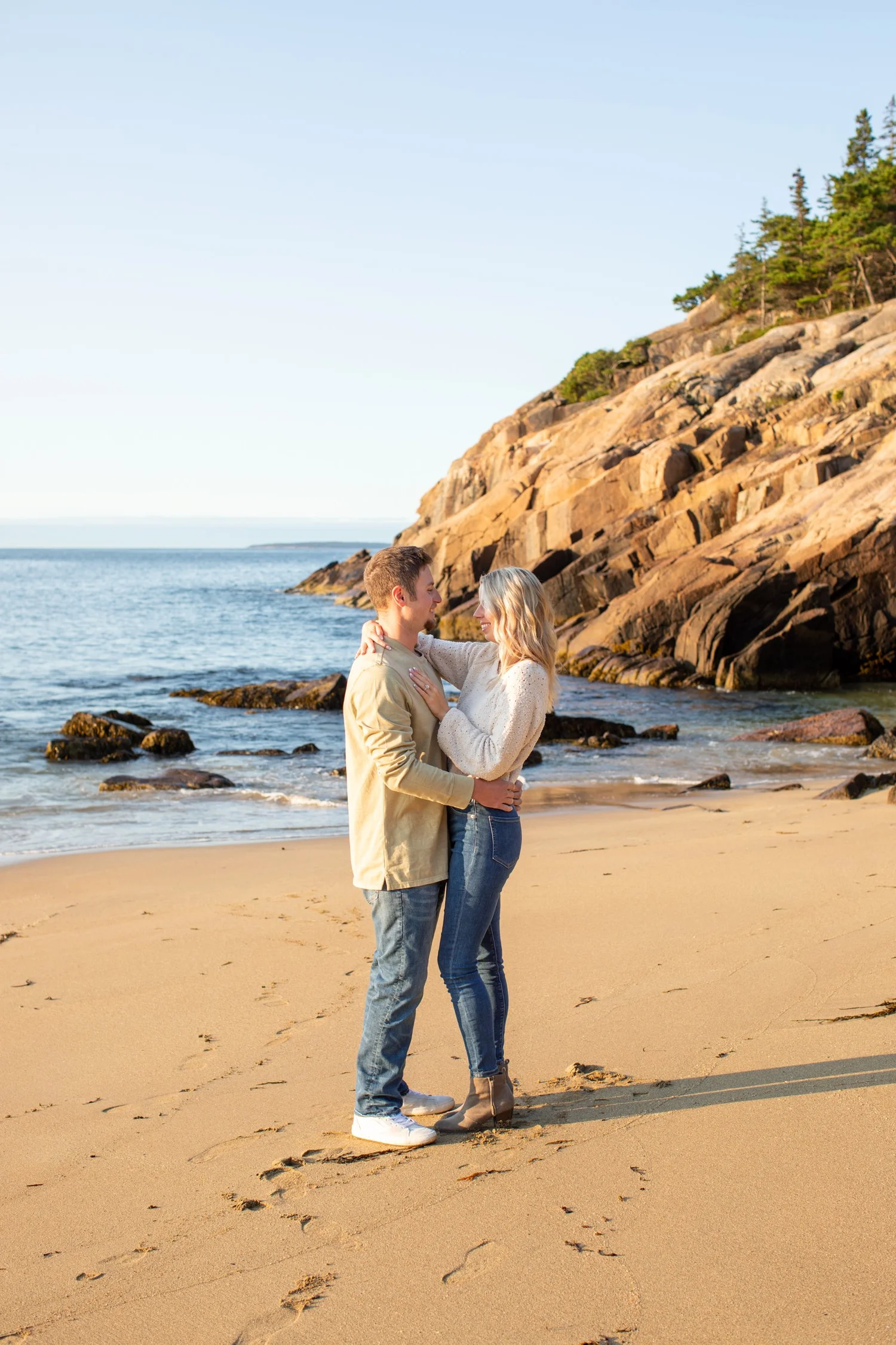 Kenzie & Austin - Sand Beach and Ocean Path Engagement Session in ...