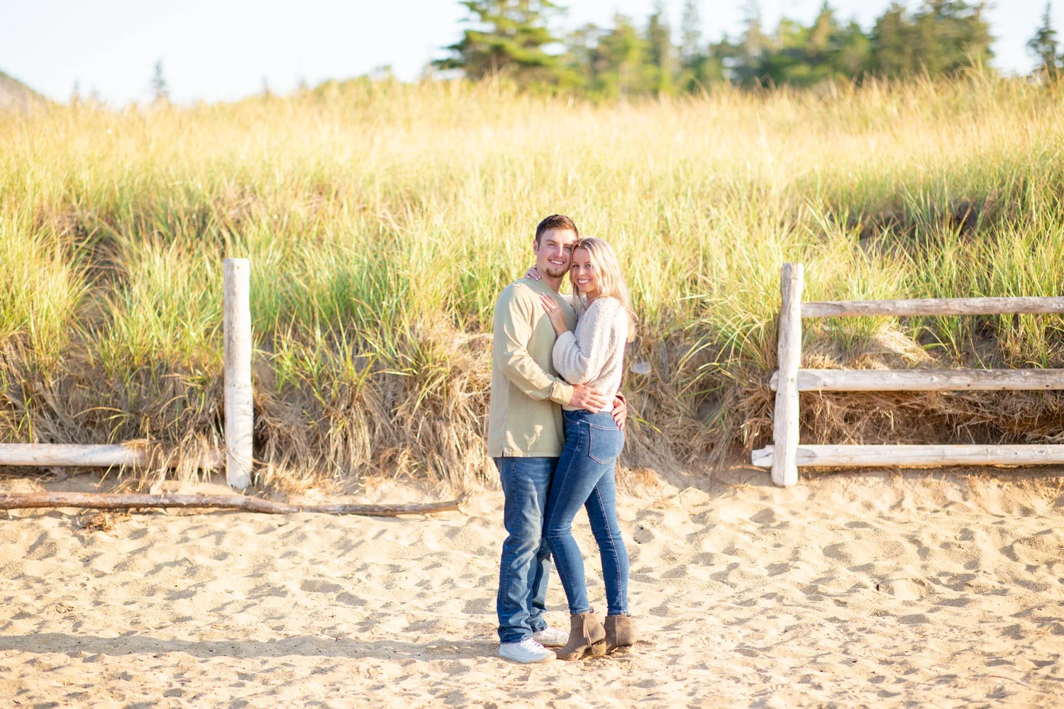 Kenzie & Austin - Sand Beach and Ocean Path Engagement Session in ...