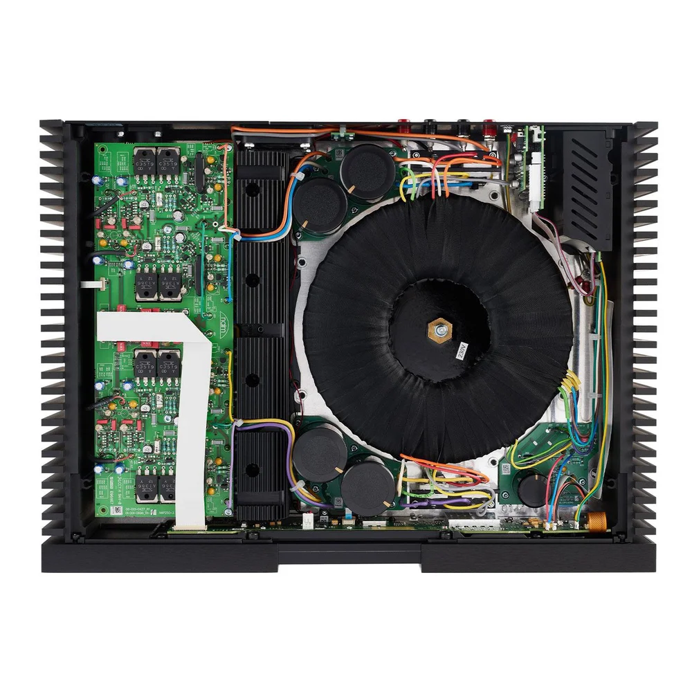 Naim NAP 250 | Power Amplifier — Creative Audio in Winnipeg