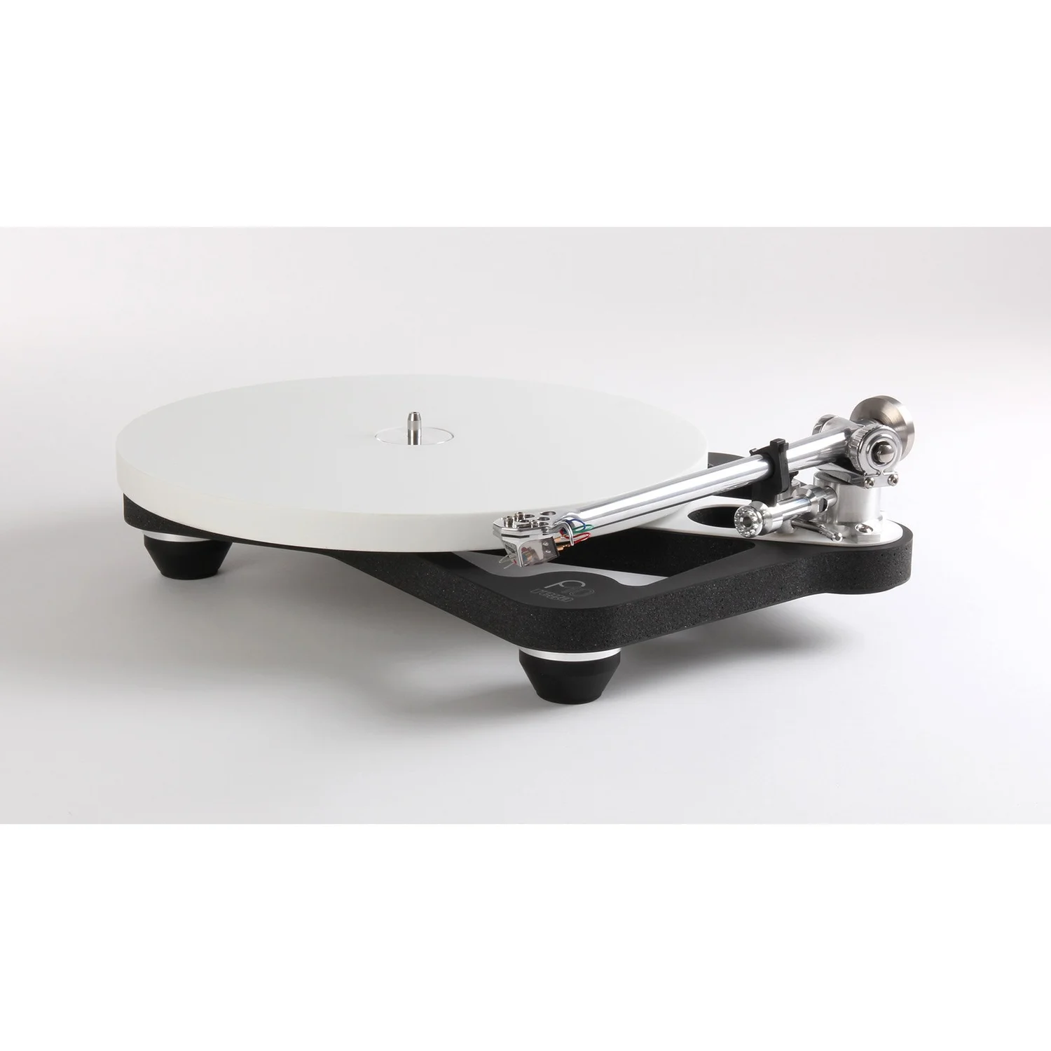 Rega Planar 10 Turntable — Creative Audio in Winnipeg