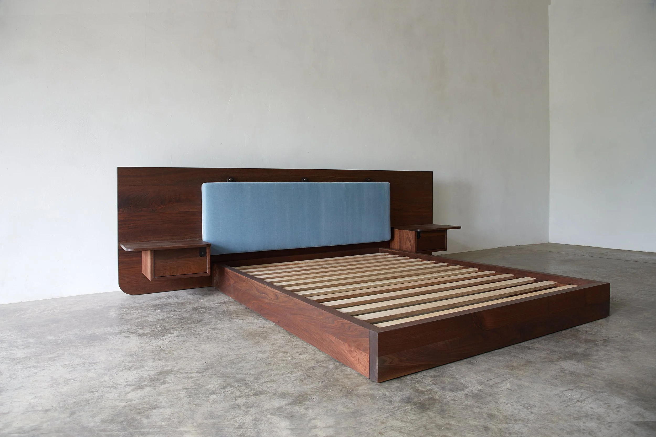Ridge Platform Bed — fern