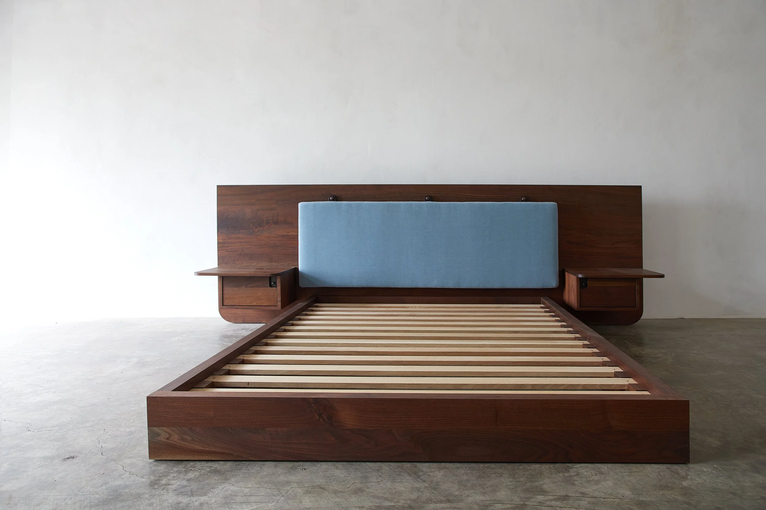 Ridge Platform Bed — fern