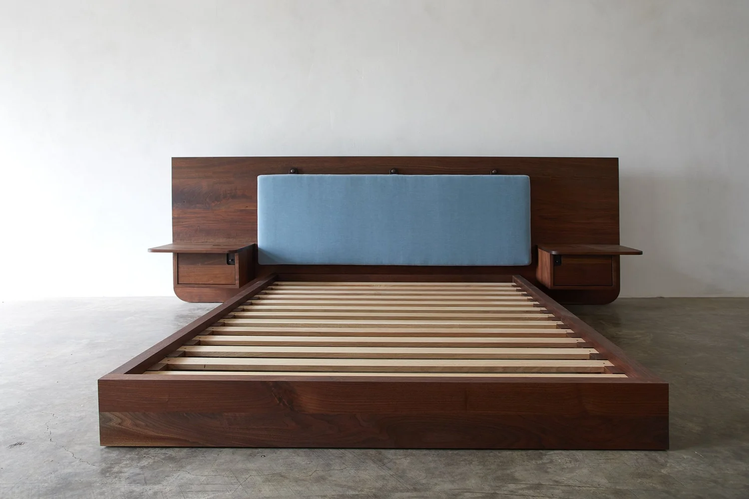 Ridge Platform Bed — fern