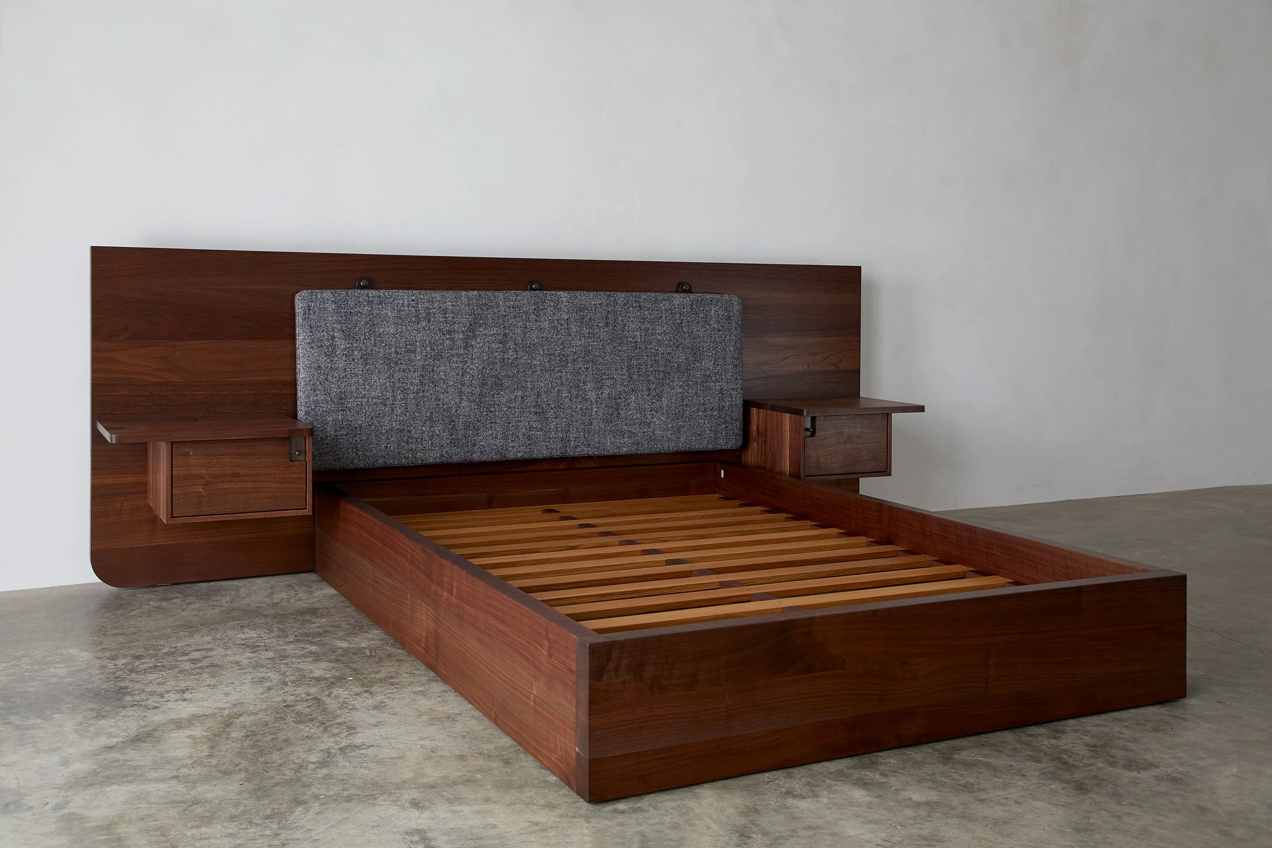 Ridge Platform Bed — fern