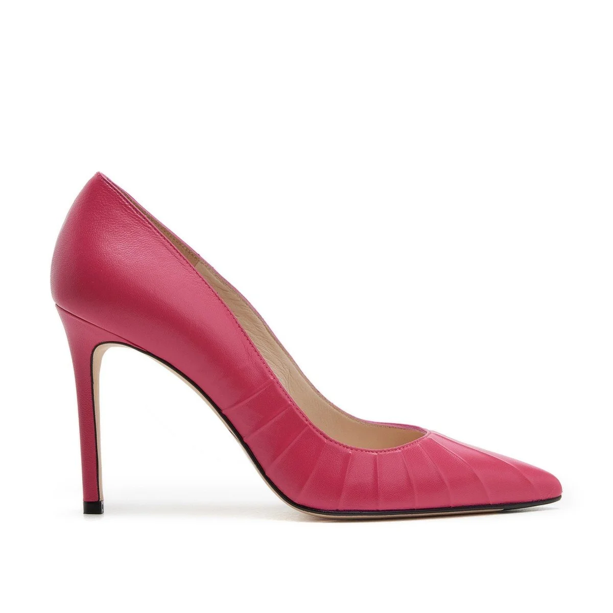 Magrit Dalila Pumps in Burgundy — UFO No More