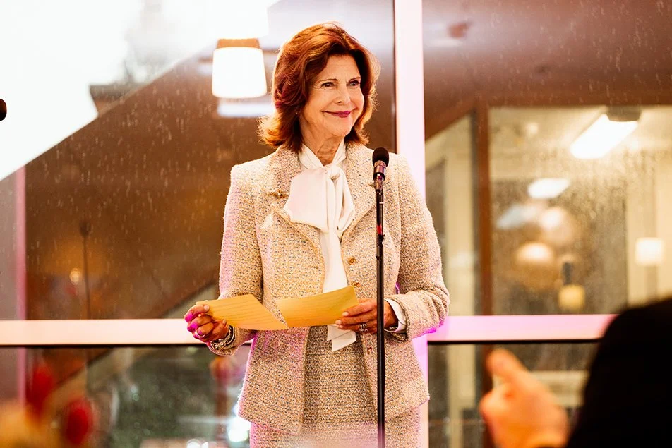 Queen Silvia opens the new Ersta Hospital in Stockholm — UFO No More