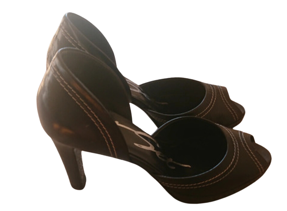 Jet Set Stitch Detail Peep Toe Pumps — Ufo No More