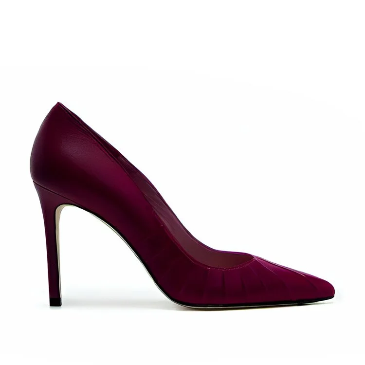 Magrit Dalila Pumps in Burgundy — UFO No More
