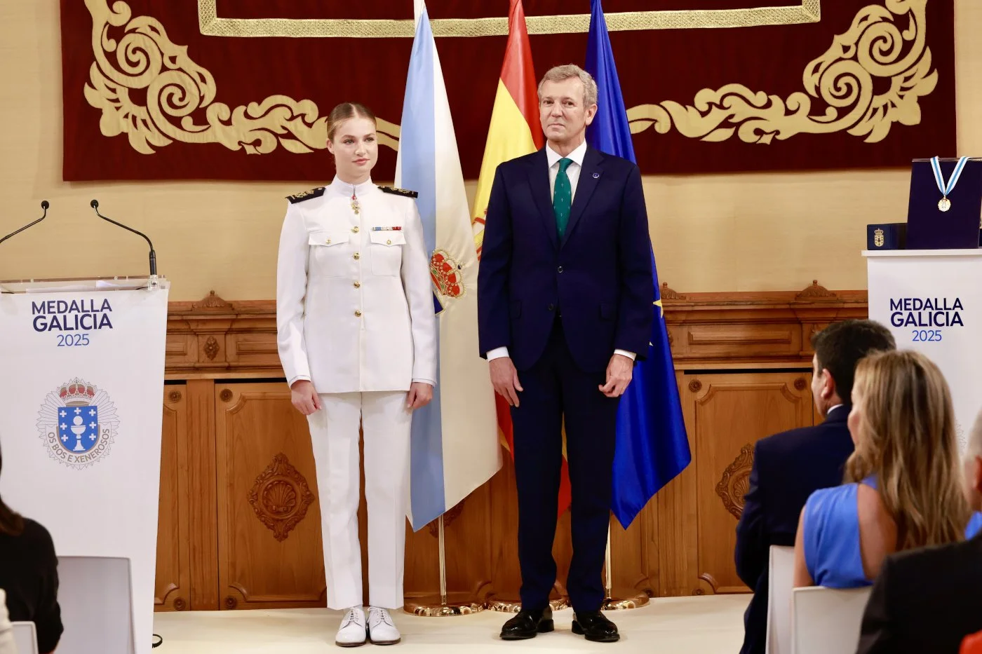 Princess Leonor receives the Gold Medal of Galicia and Adopted Daughter ...