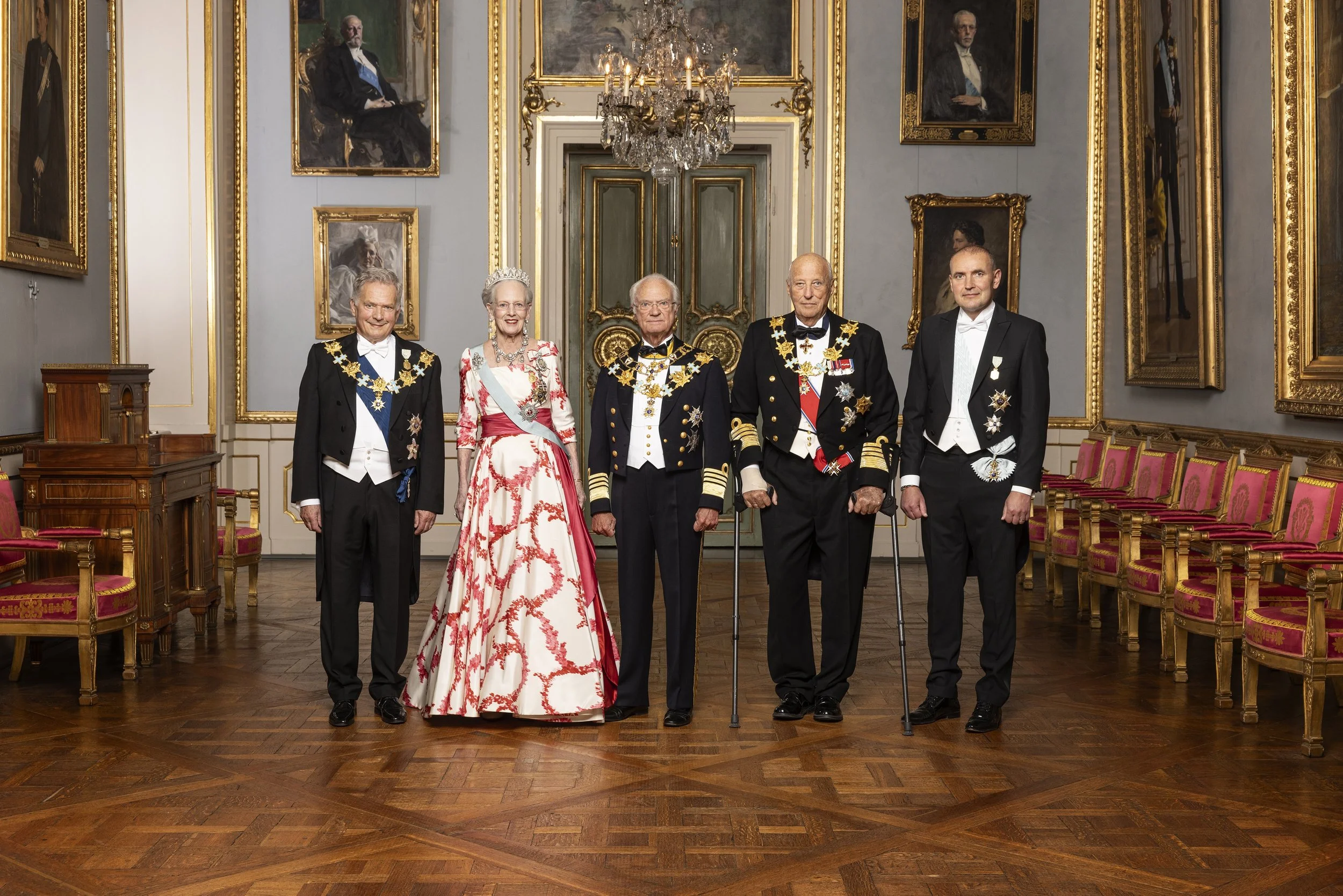 King Carl Gustaf's Golden Jubilee - Gala Dinner — UFO No More