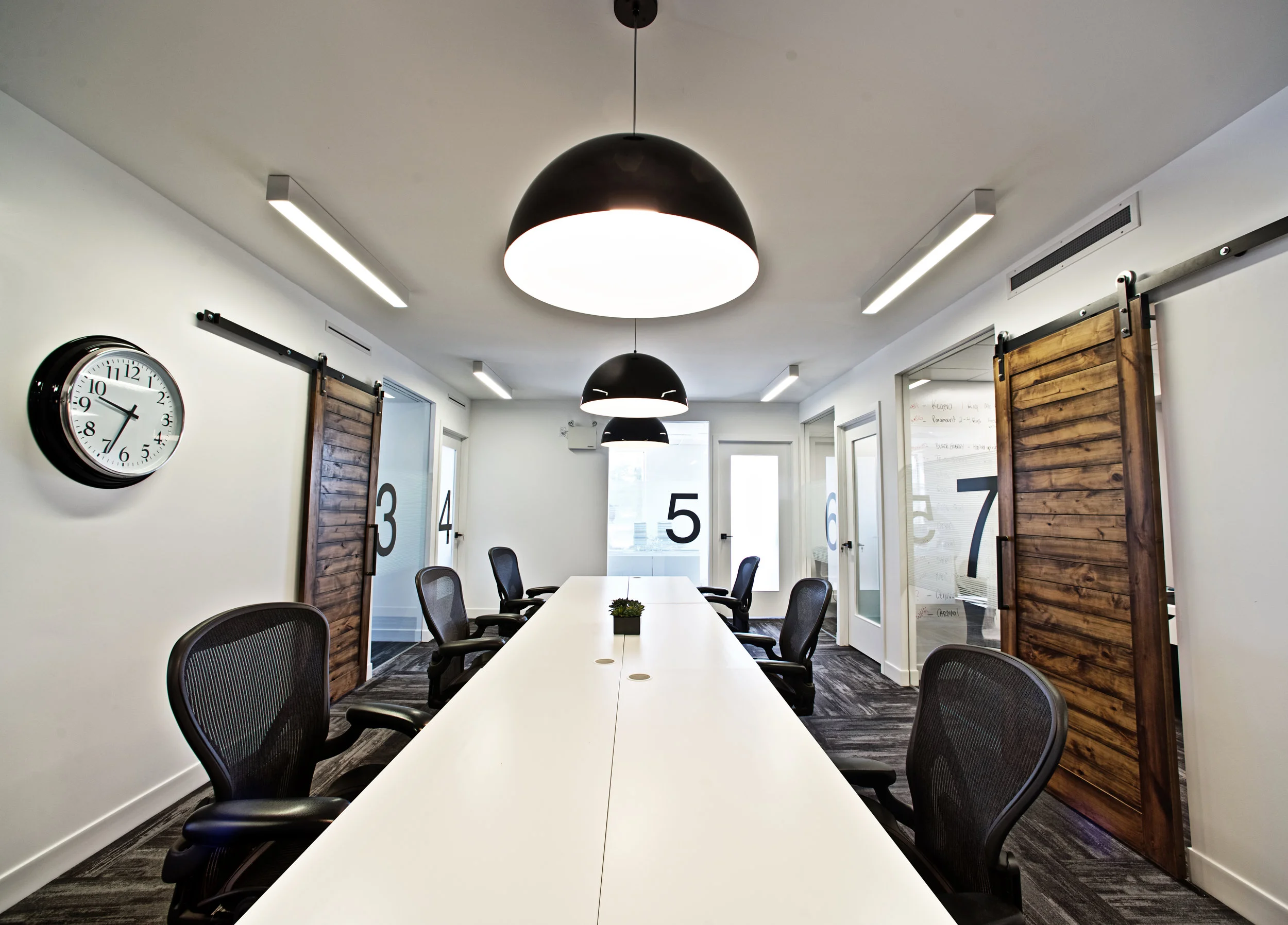 Calgary | Private & Shared Office Space for Rent, Business Center