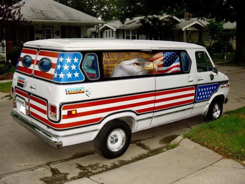 Jaws Van — The Daily Jaws