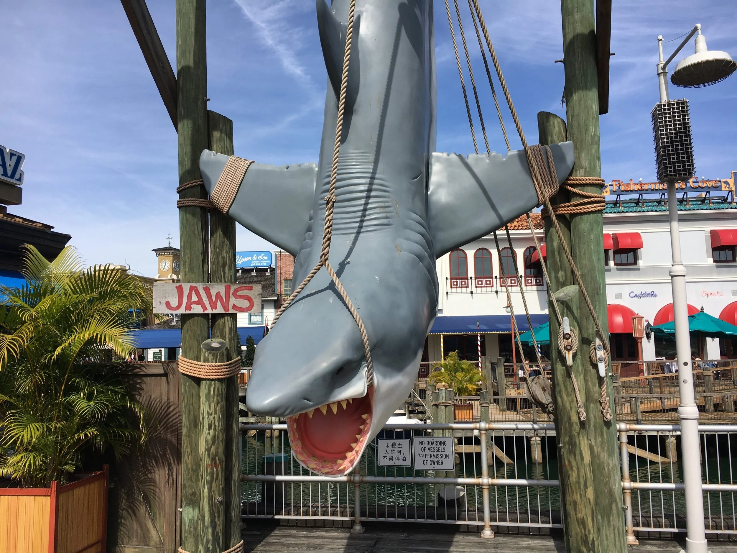 Bruce The Jaws Statue Is AWOL From Universal — The Daily Jaws
