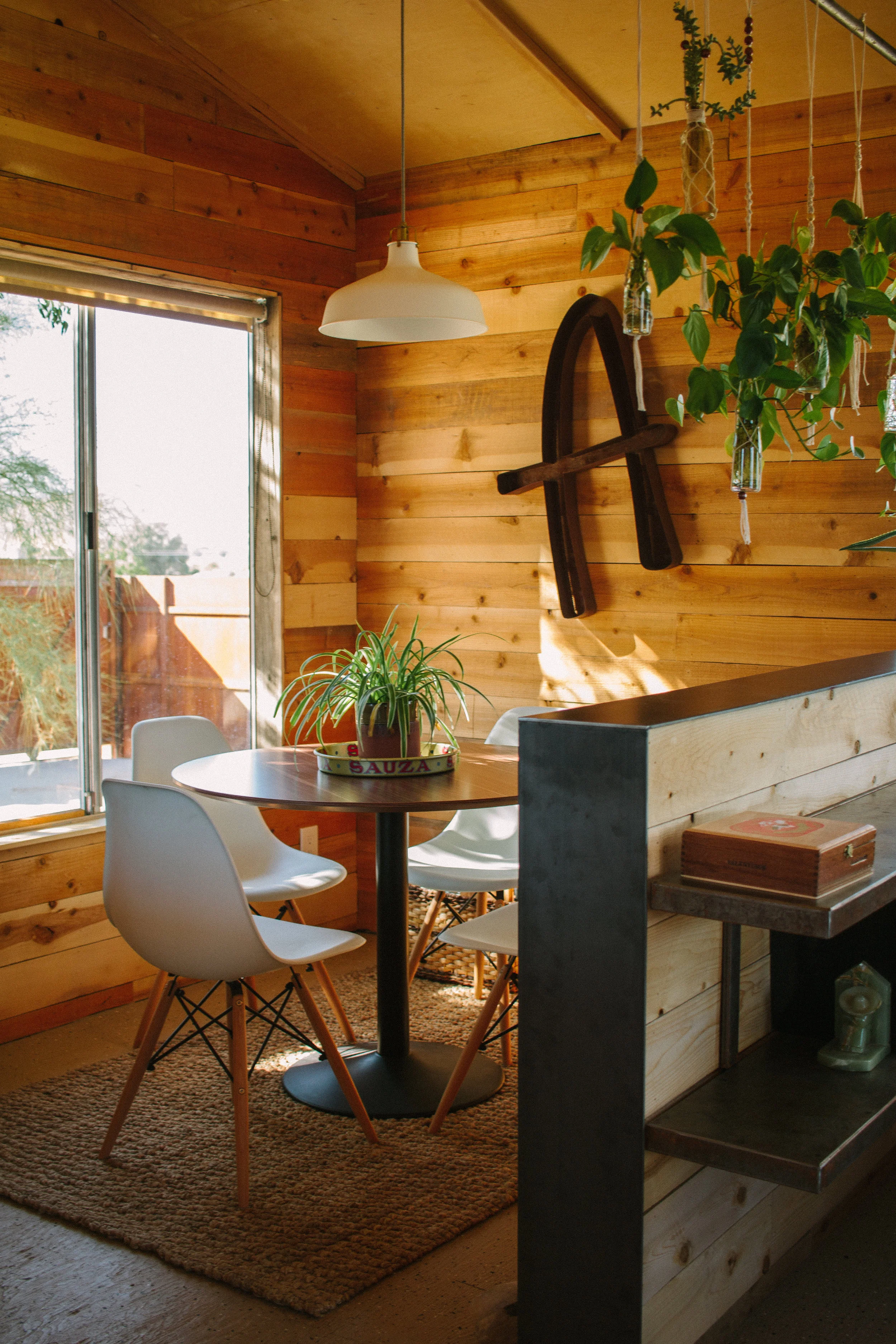 Desert Vibes in Joshua Tree — Black & Blooms