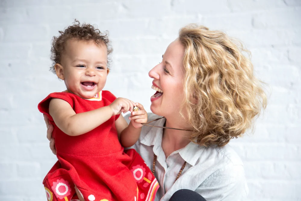 ABOUT — The Living Womb