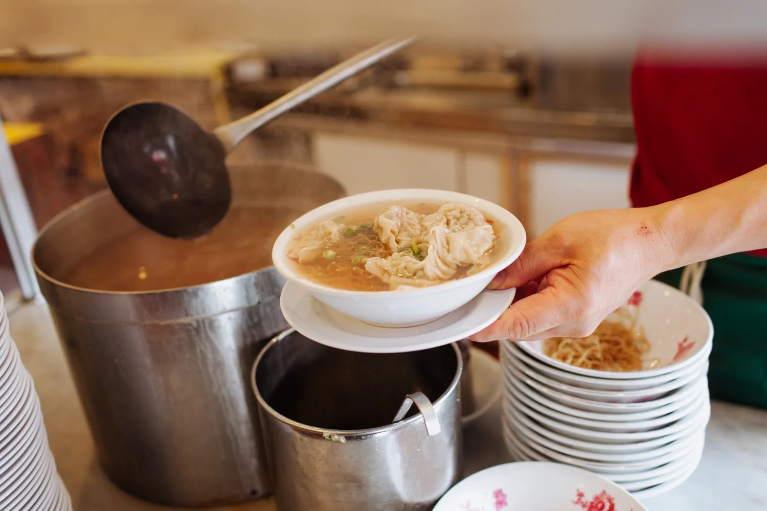 Hon's Wun-Tun House — SPOTLIGHT CHINATOWN