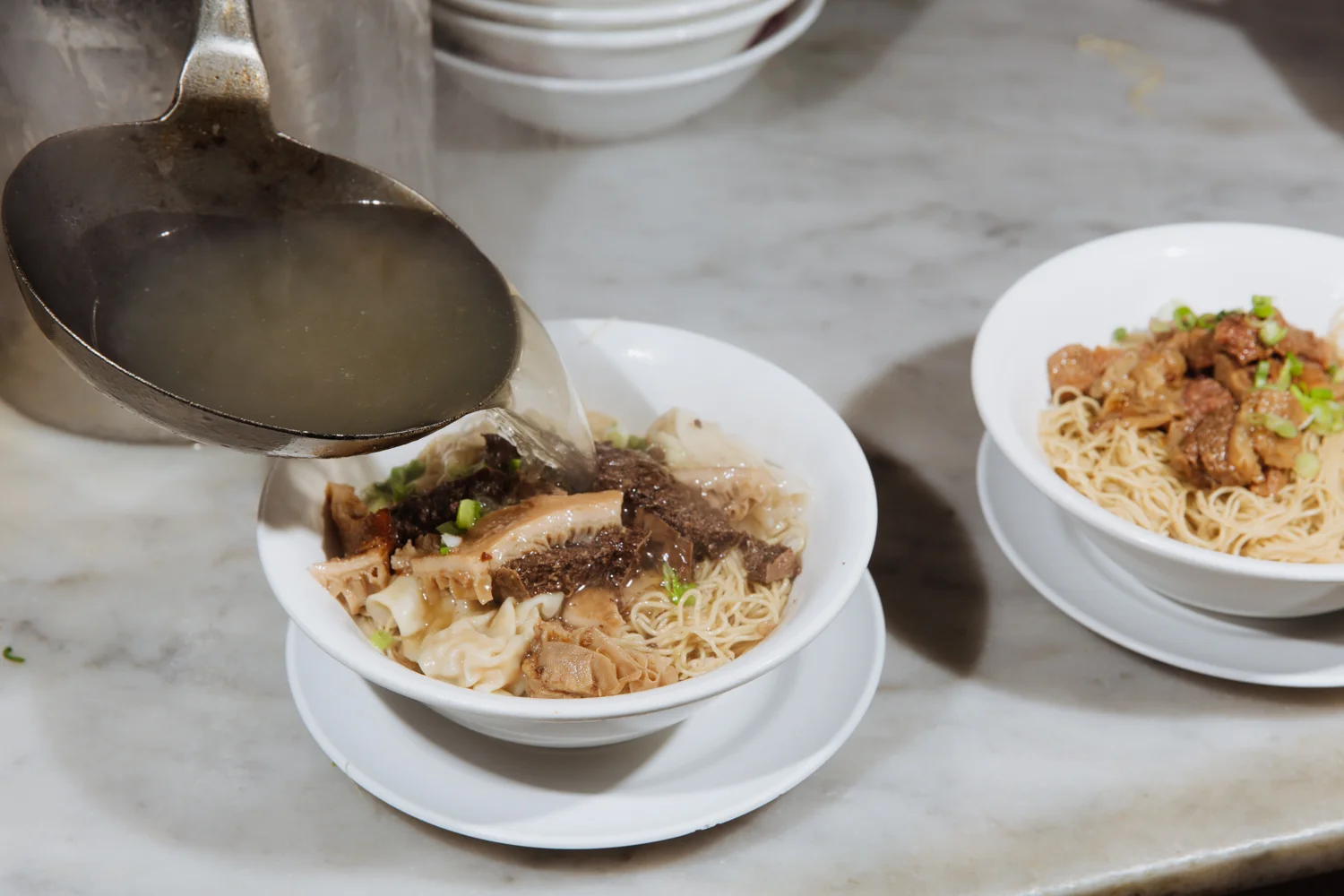 Hon's Wun-Tun House — SPOTLIGHT CHINATOWN