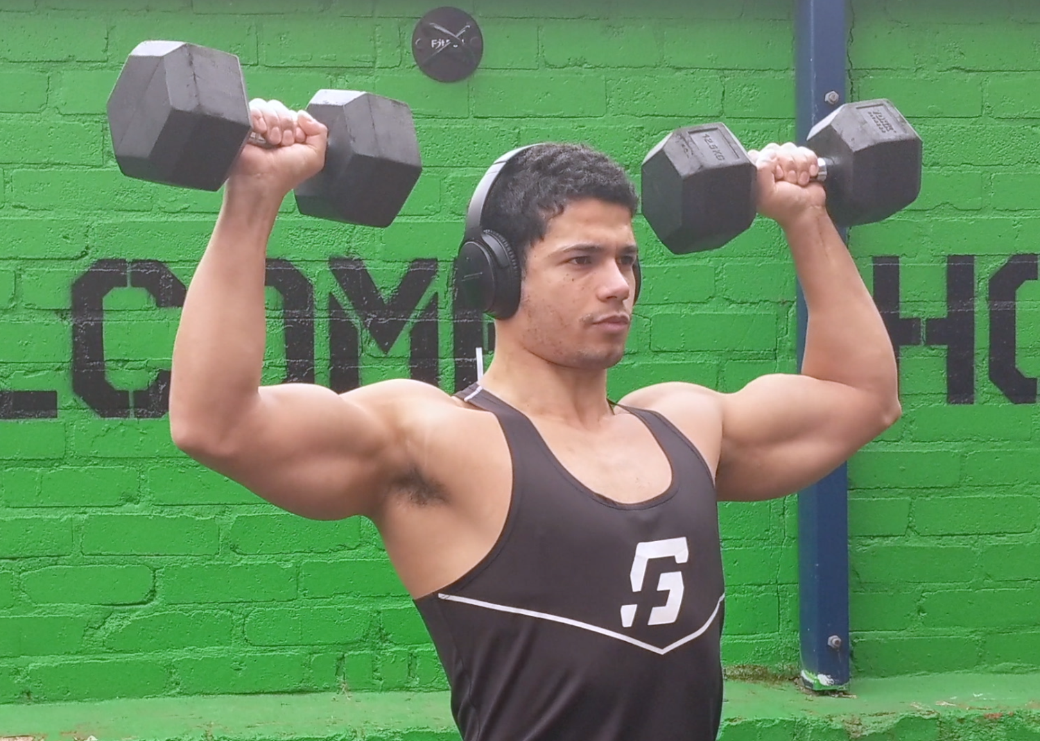 Arnold Shoulder Press