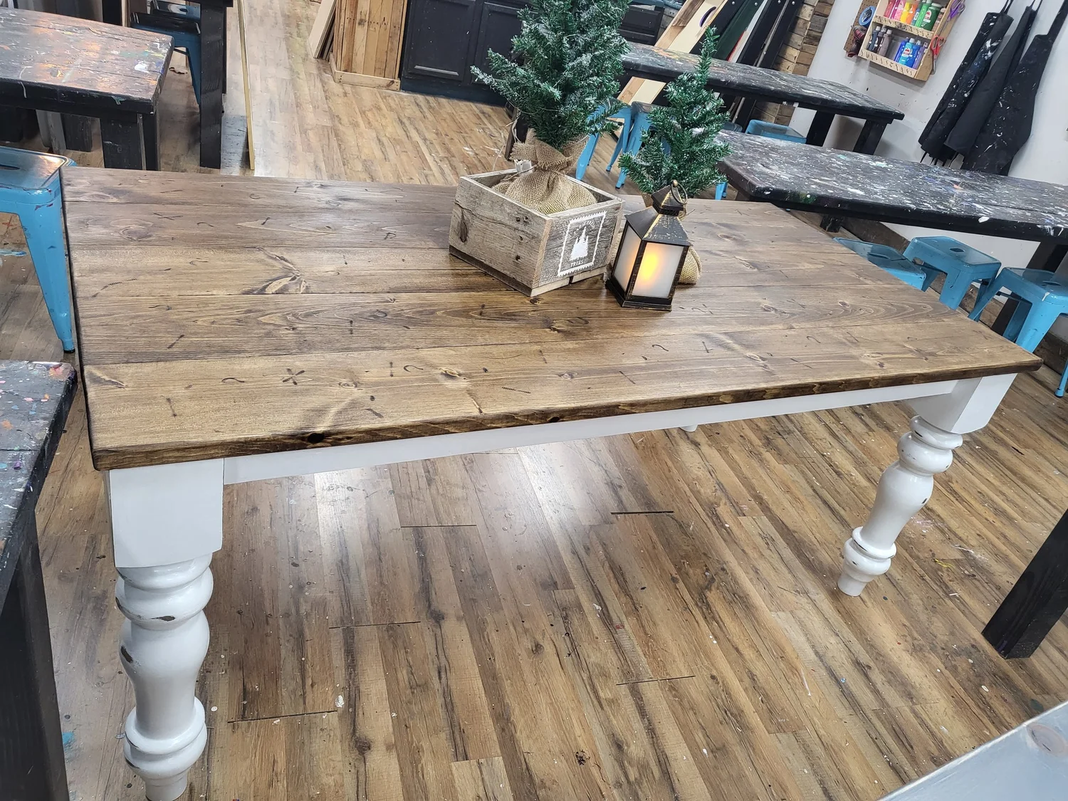 How To Build A Rustic Dining Room Table