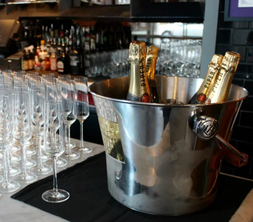 Wine Program — Deuxave