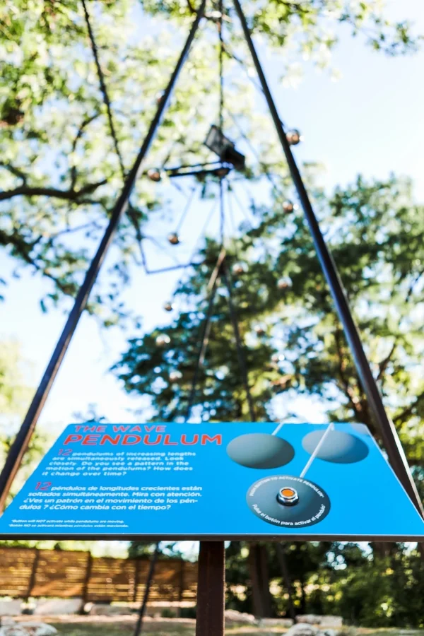 Wave Pendulum — Science Mill