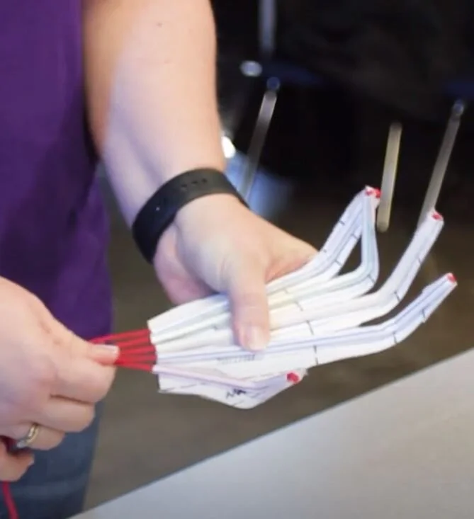 Colossal Robotic Hand — Science Mill