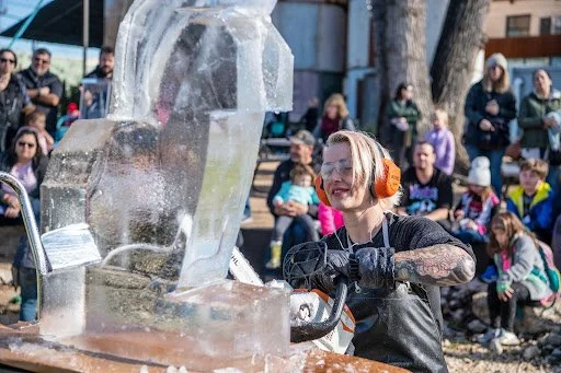 The Science of Ice Carving — Science Mill