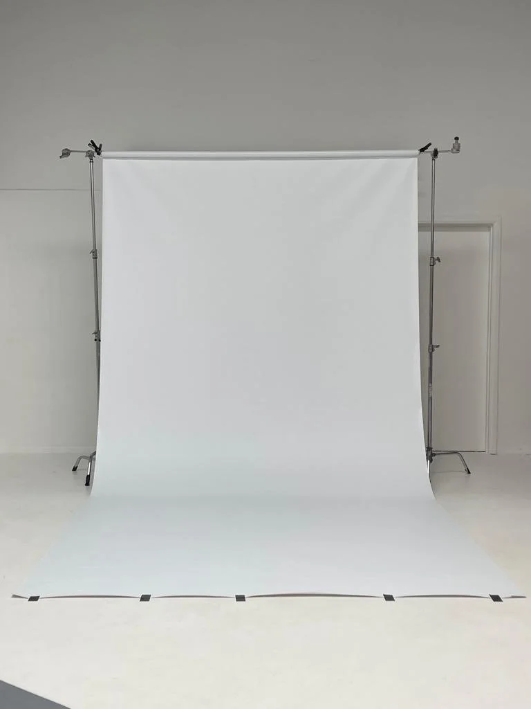 Seamless Paper Roll — Studio Tropico