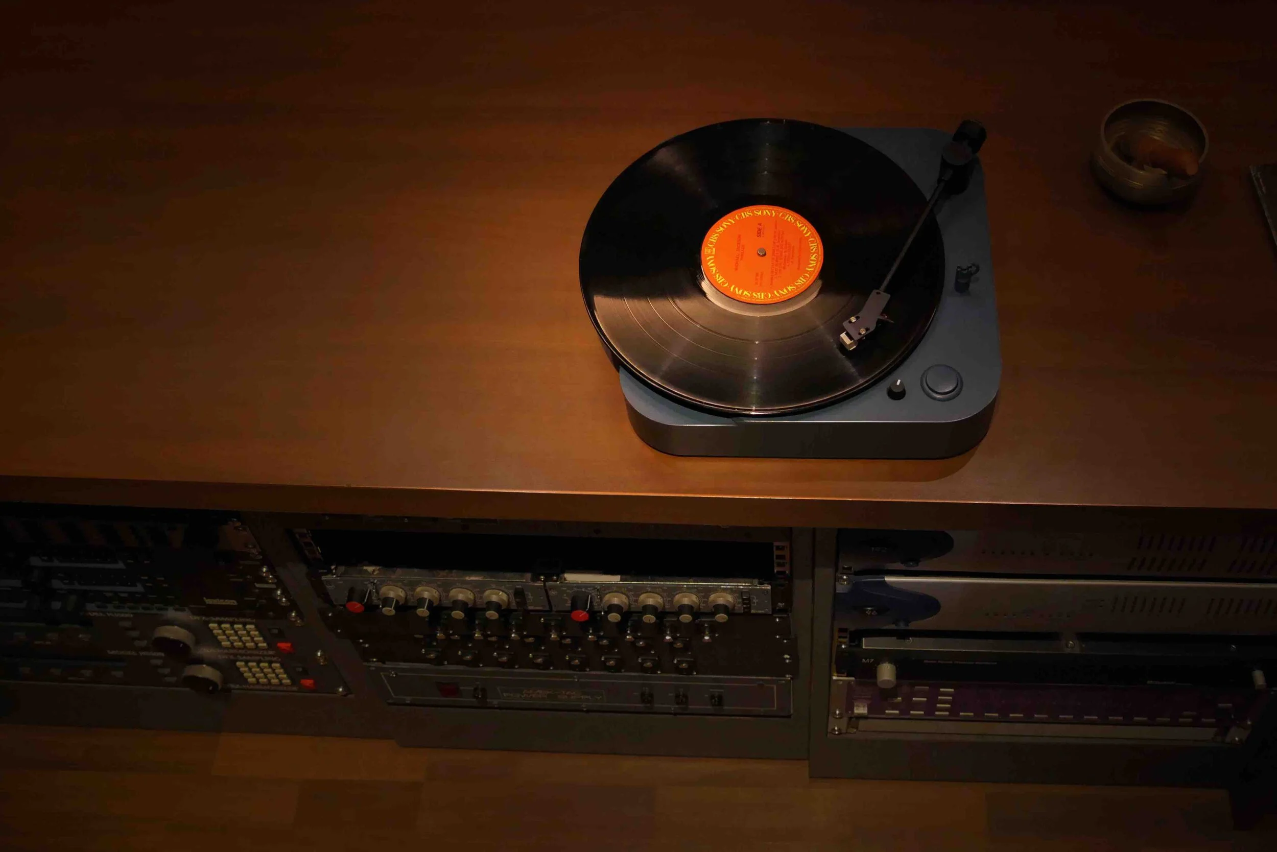 ^ Feature & Specification — HeadacheSound