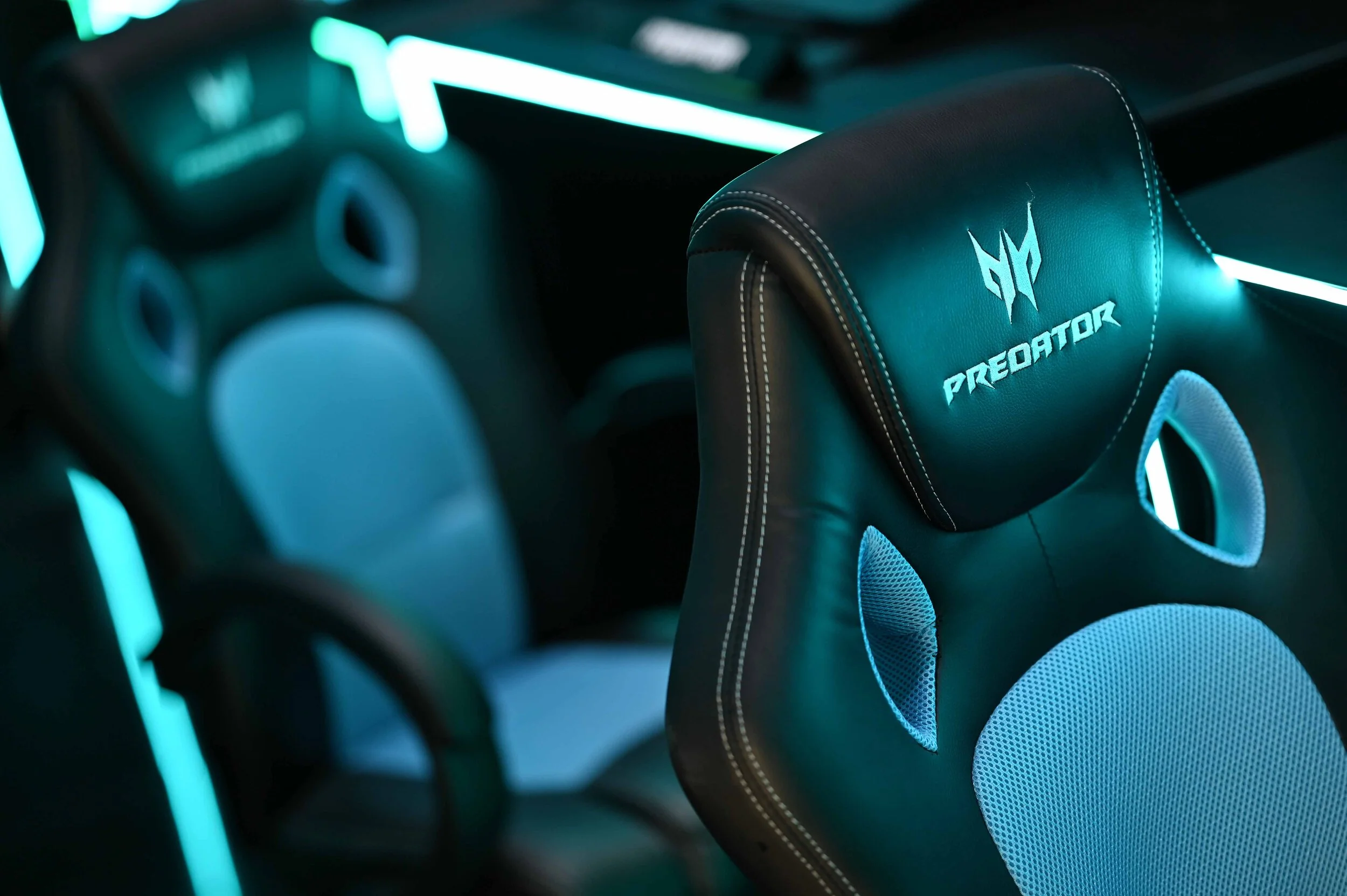 UPSIZE PH | Acer opens 1st flagship store in PH at SM Megamall Cyberzone