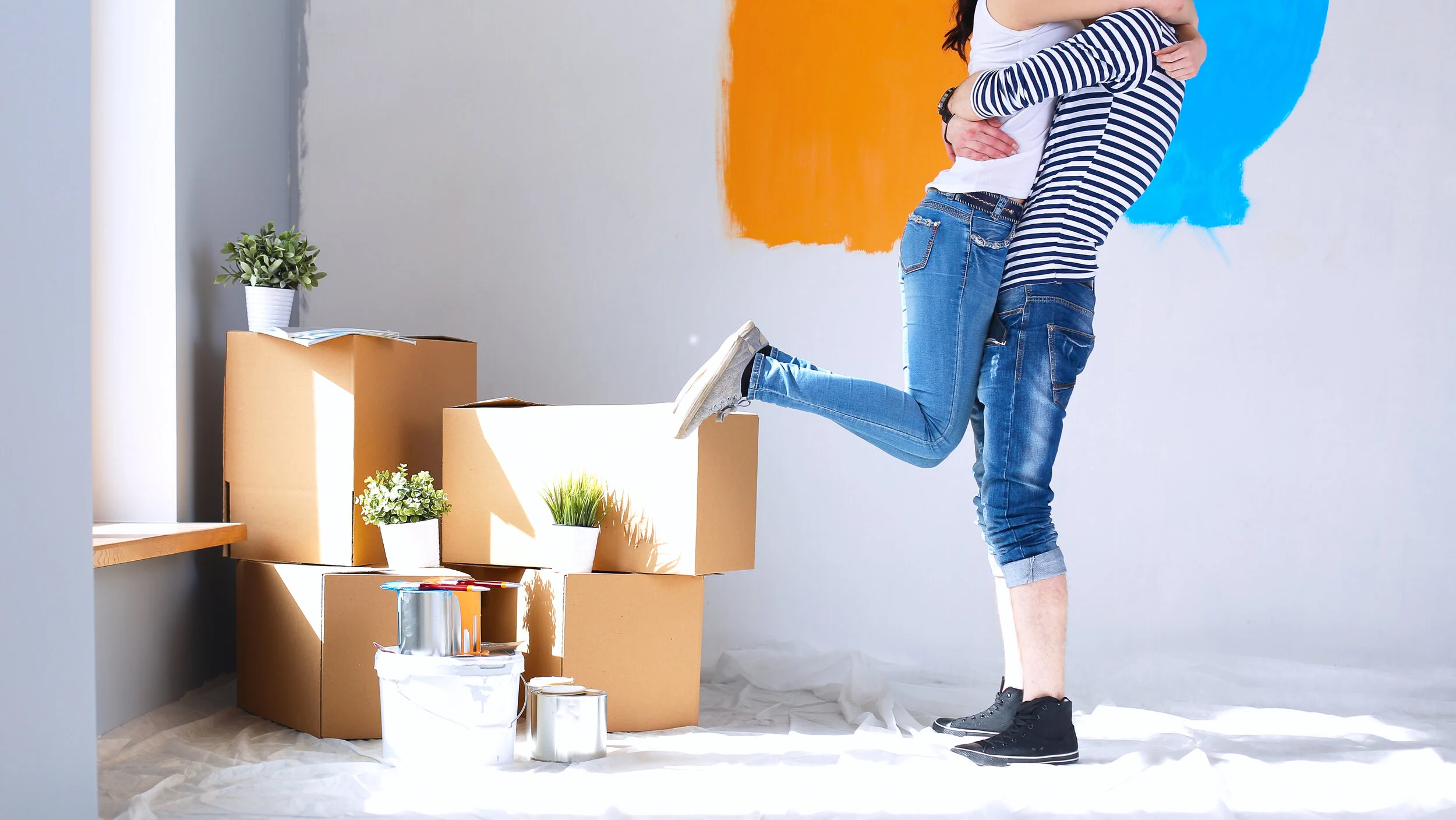 3 Important Things to Talk About Before You Move In Together — Thrive ...