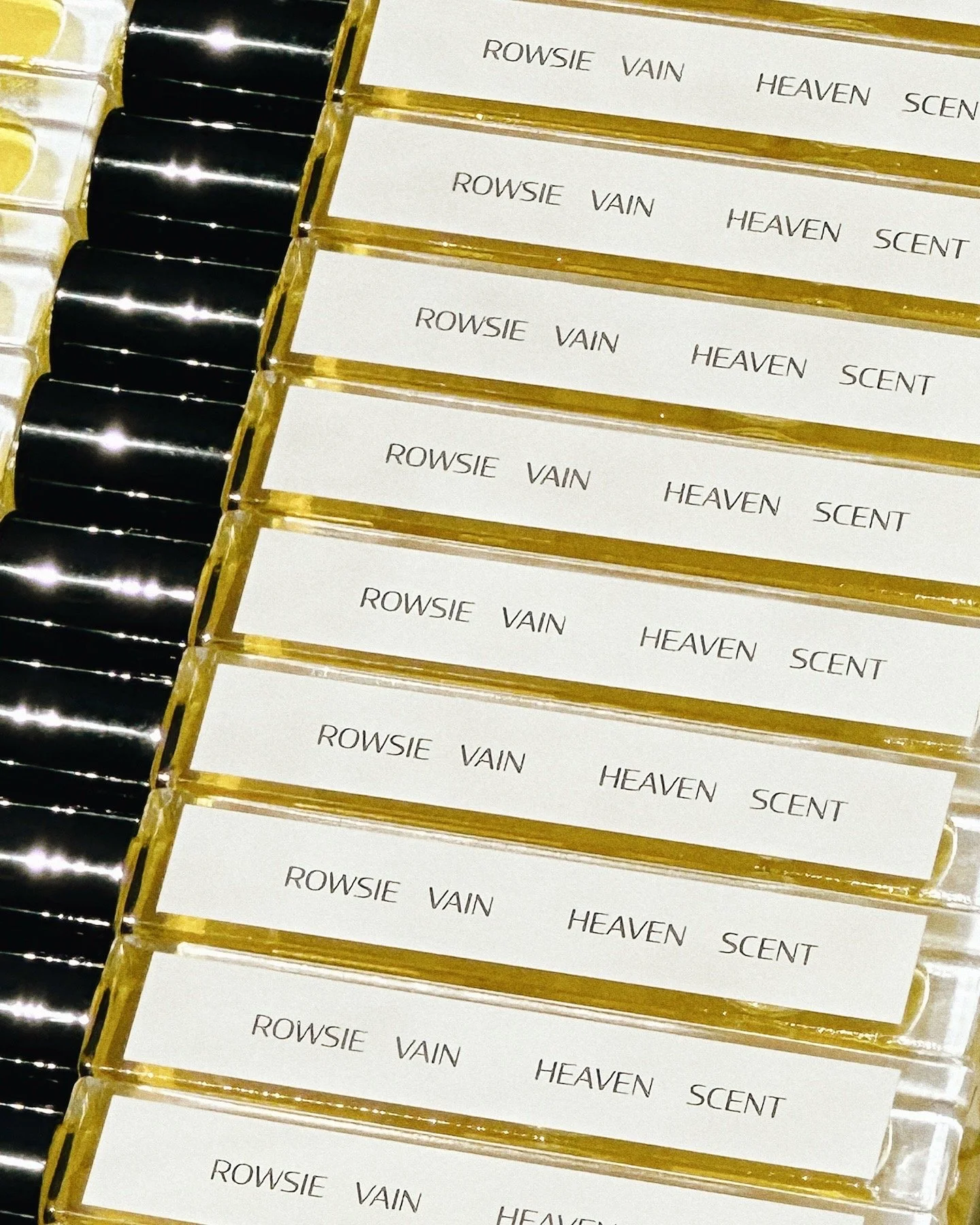 ROWSIE VAIN — SKIN