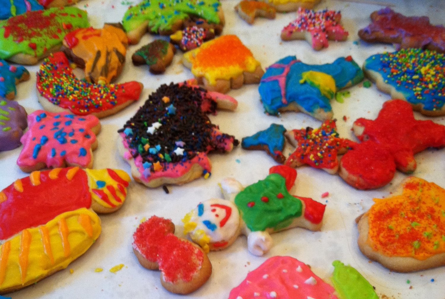 A Christmas cookie for six generations — Honeywood Restaurant