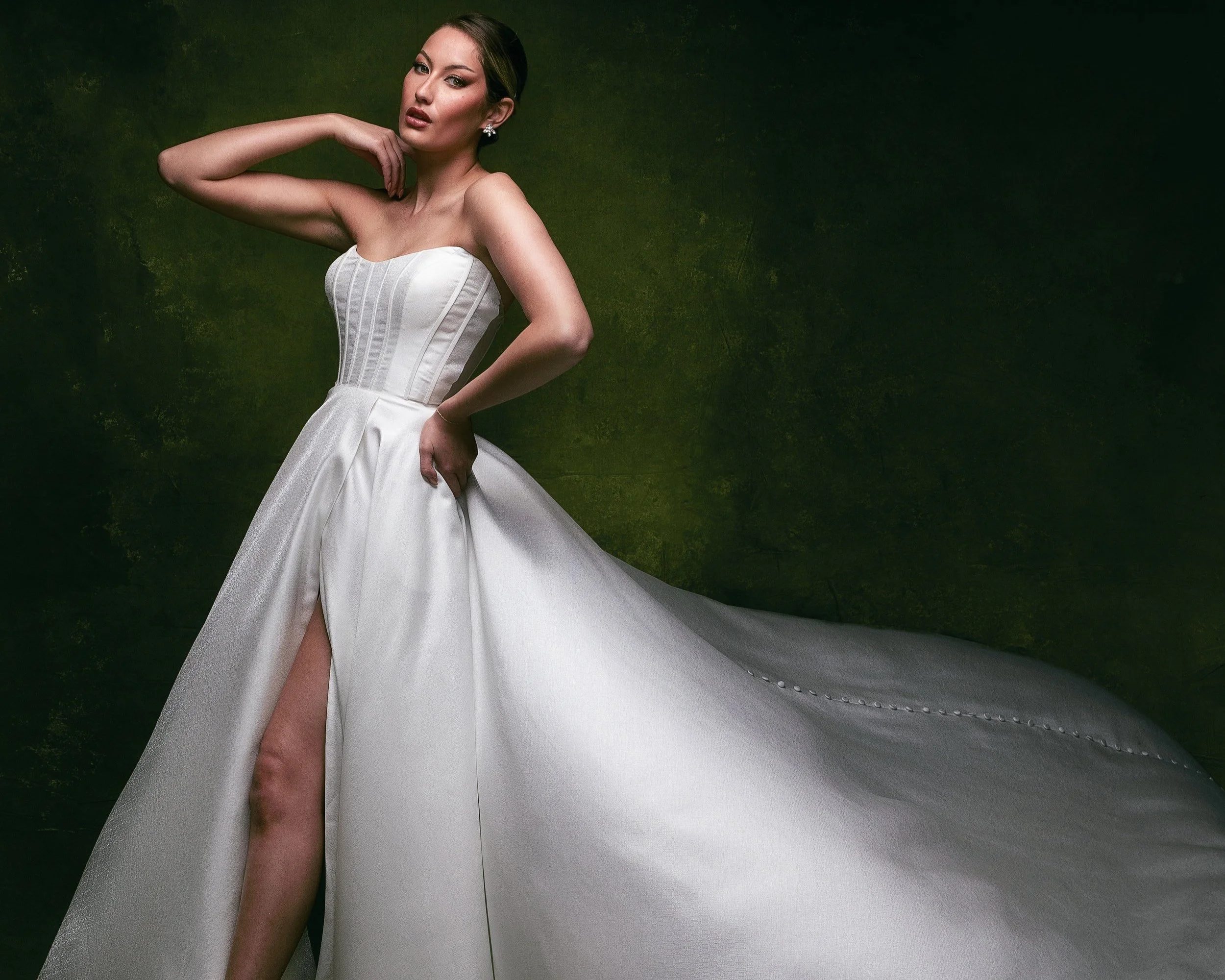 Elizabeth Lee Bridal