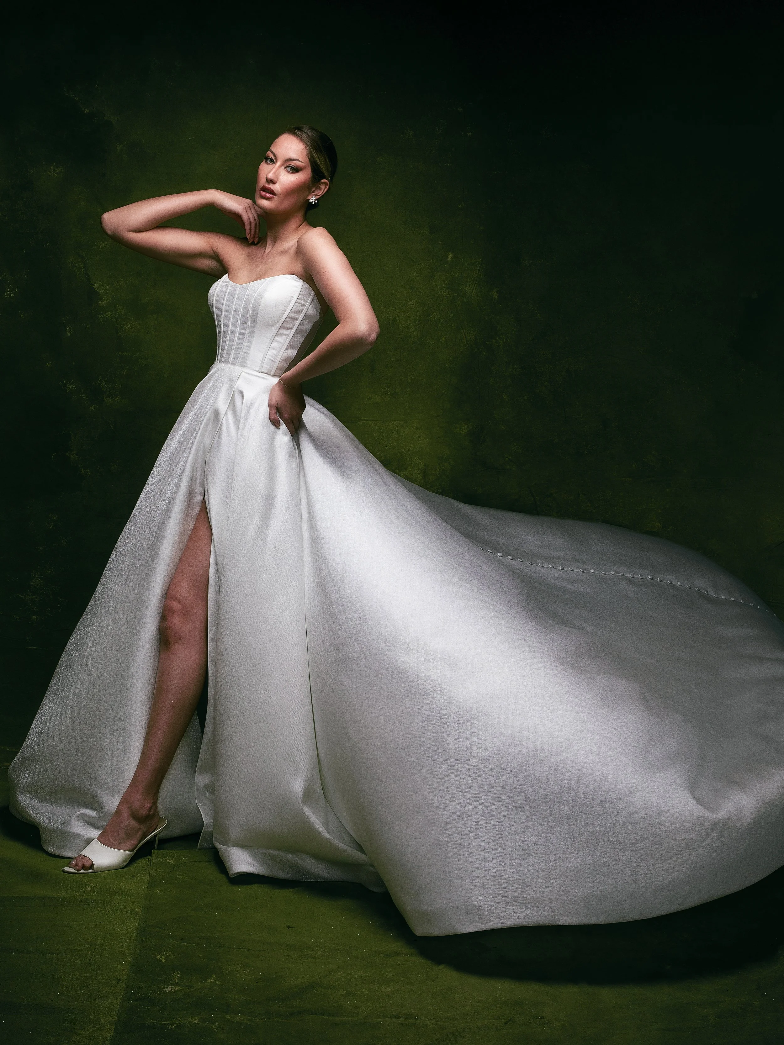 Elizabeth Lee Bridal